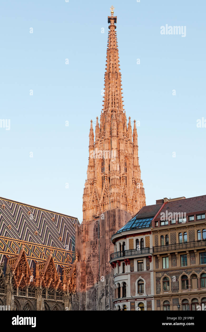 Stephanskirche vienna hi-res stock photography and images - Alamy