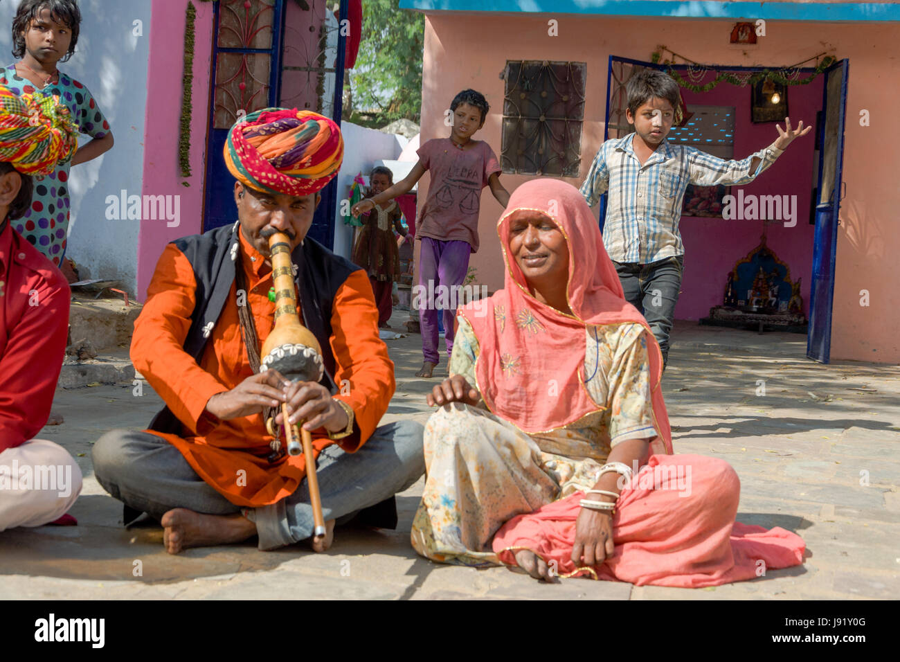 Kalbelia nomads of Rajasthan, India Stock Photo - Alamy