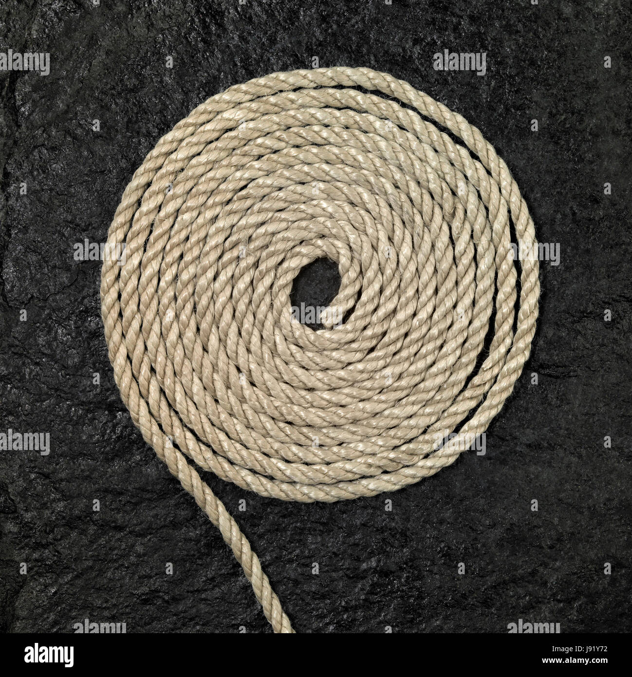 Gedrehtes seil hi-res stock photography and images - Alamy