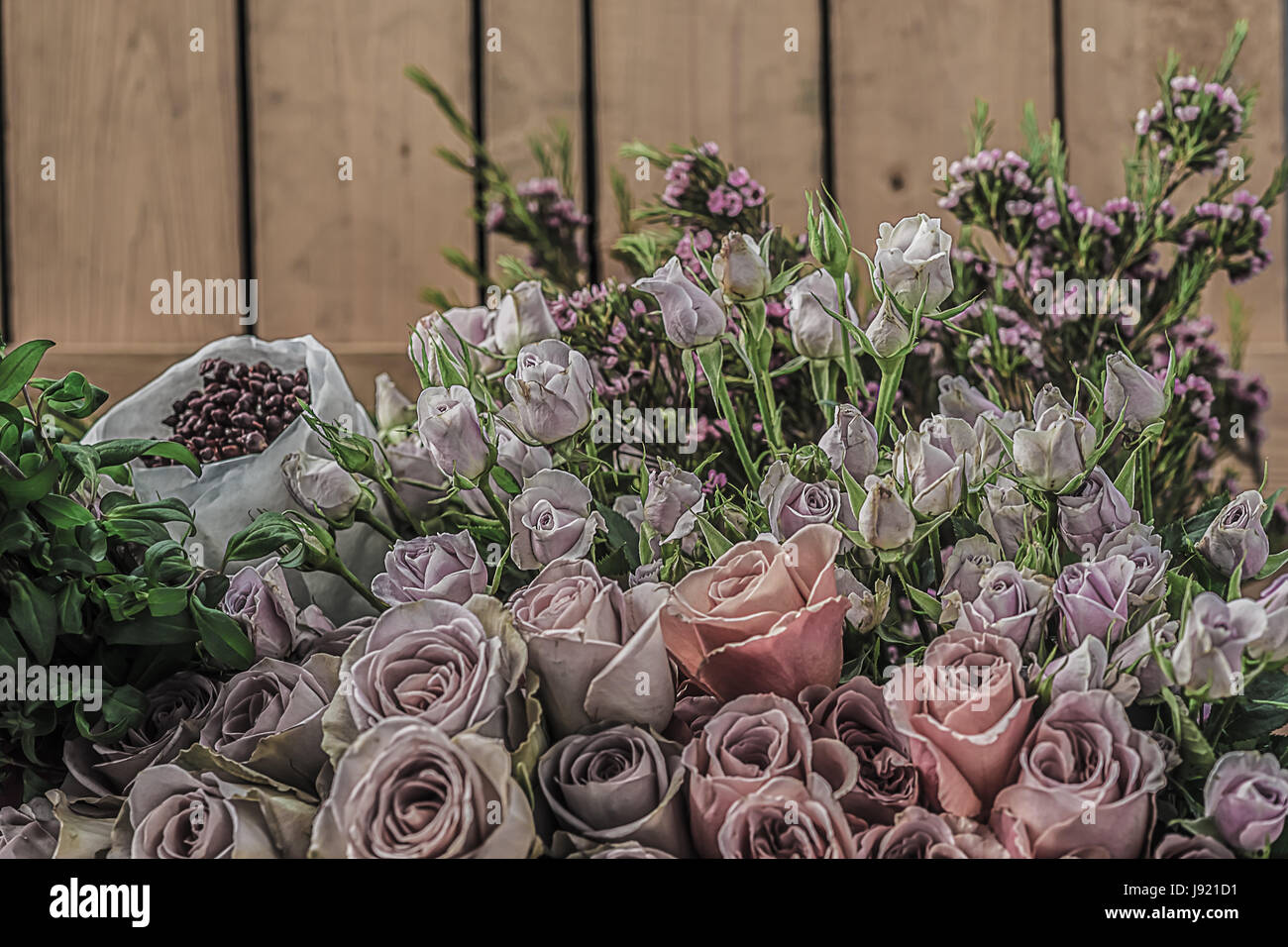 Rustic bouquet hi-res stock photography and images - Alamy