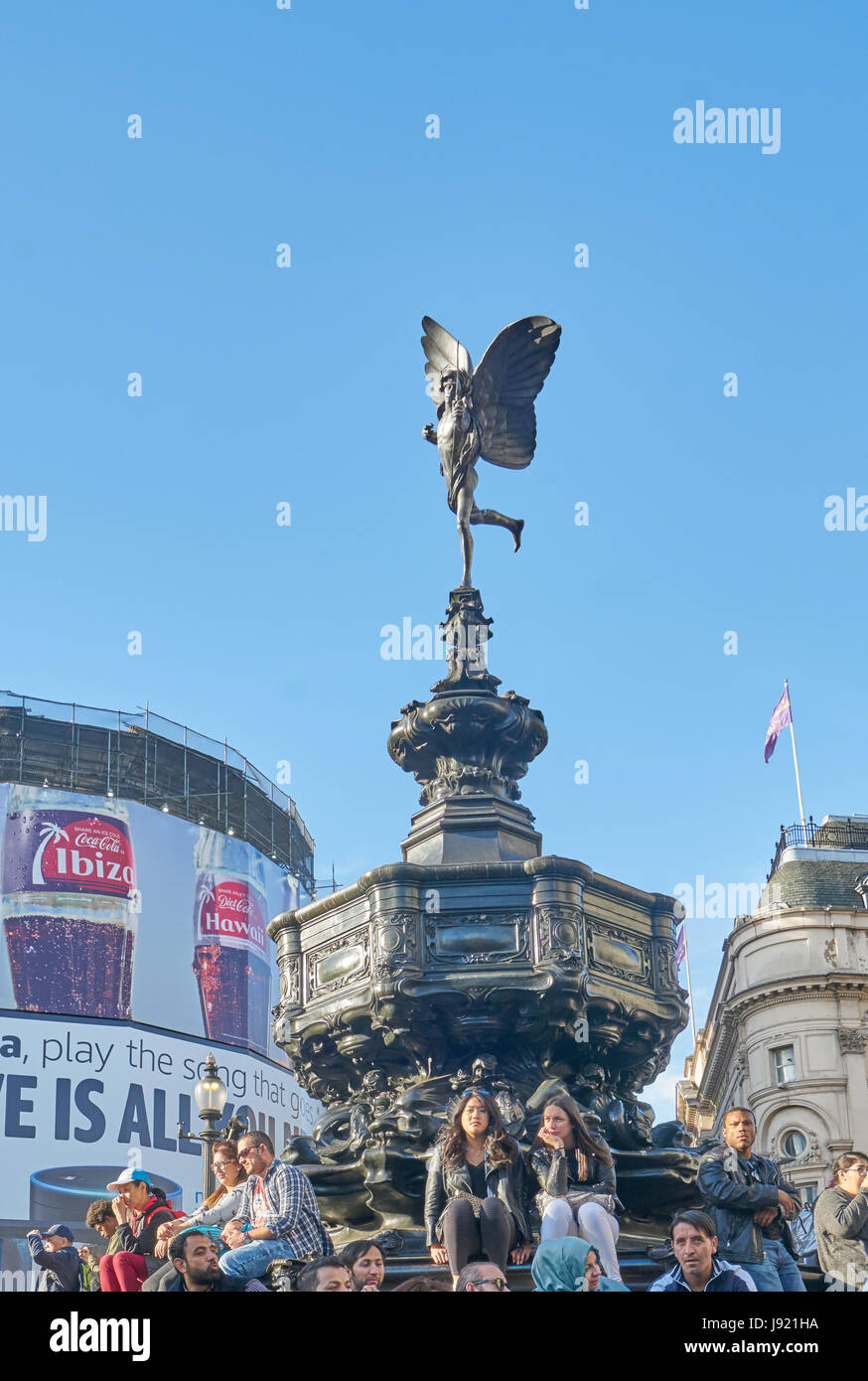 eros statue piccadilly circus Stock Photo - Alamy