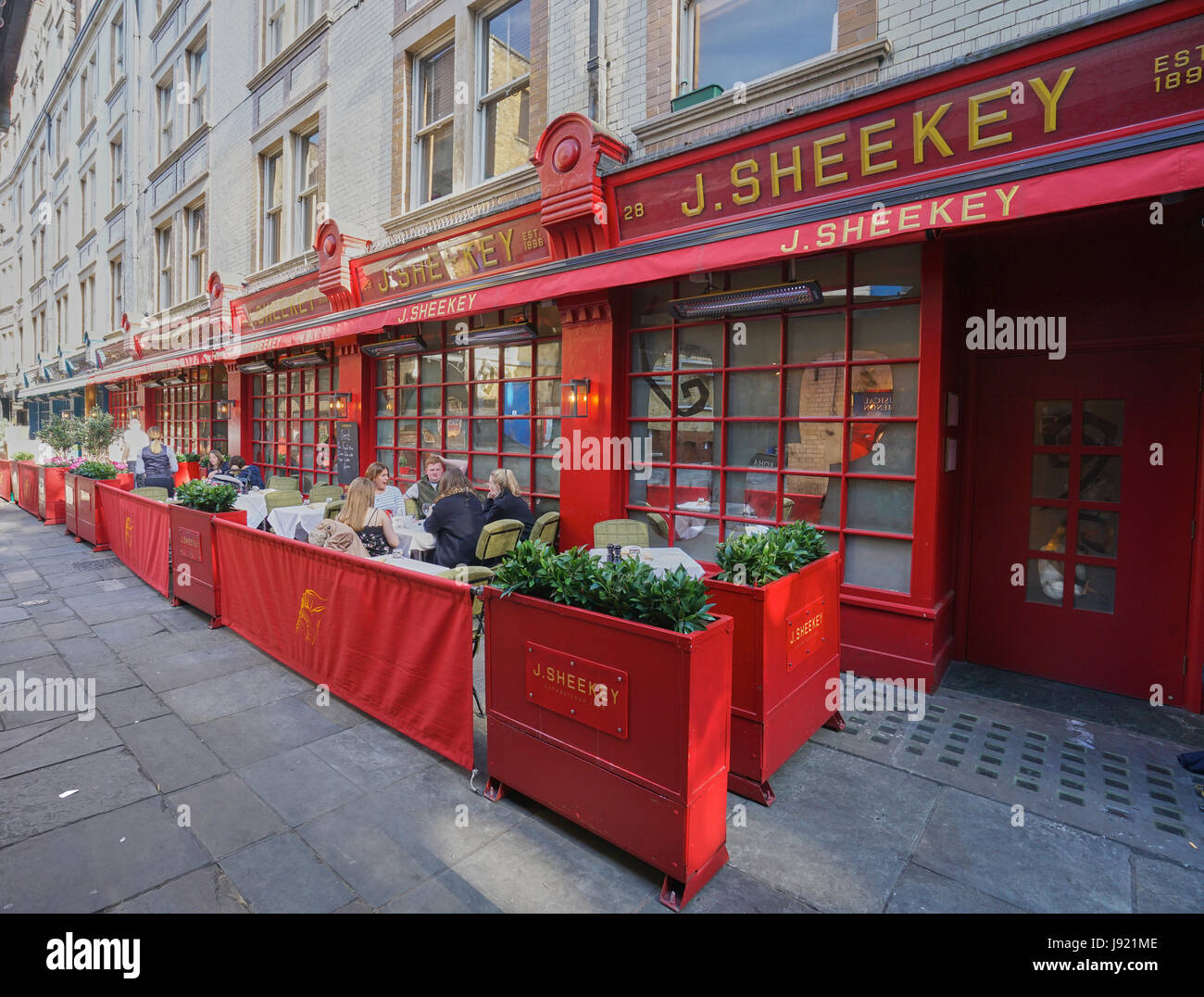 Sheekey hi-res stock photography and images - Alamy