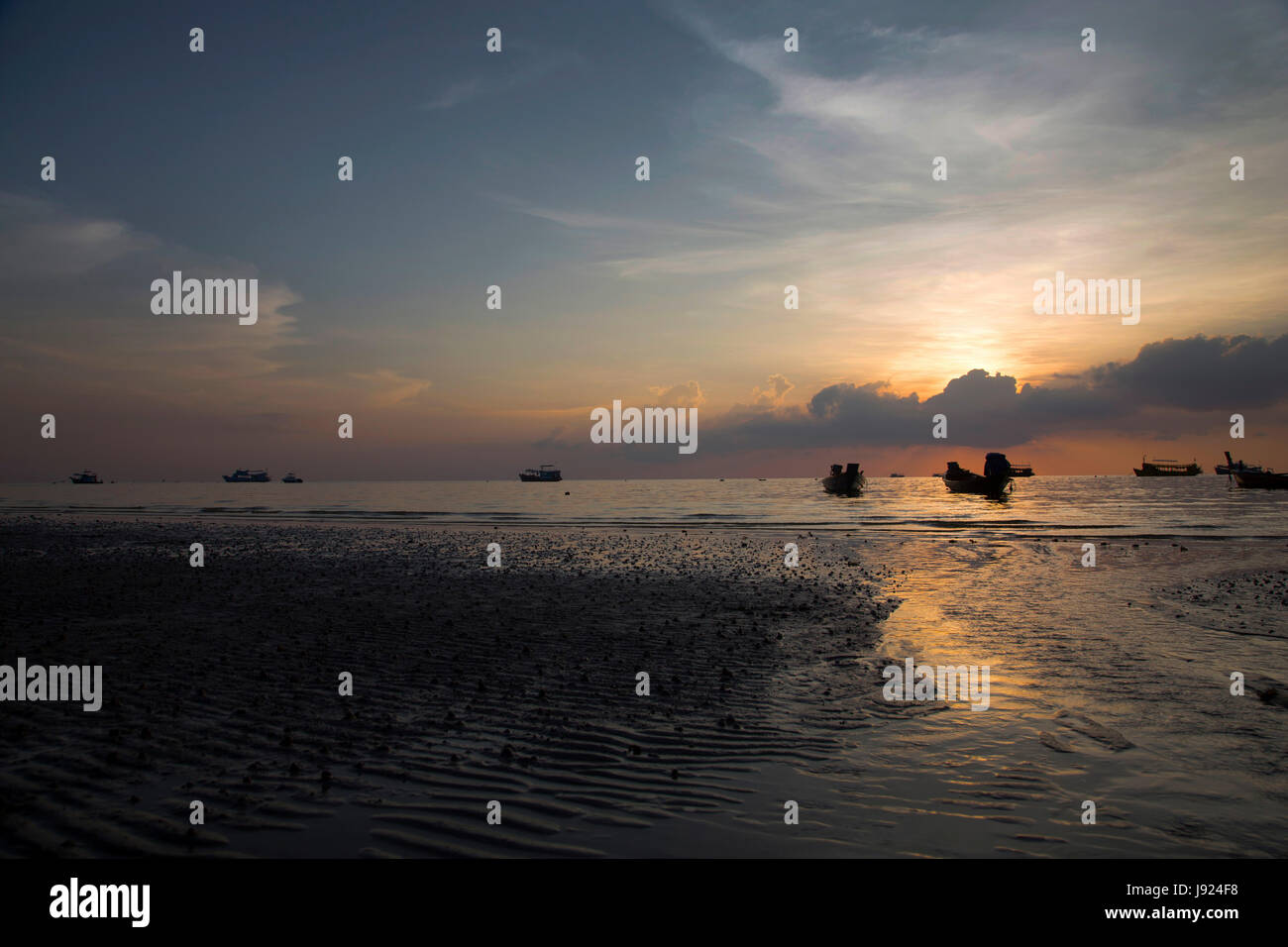 Sairee Beach, Koh Tao, Thailand Stock Photo - Alamy