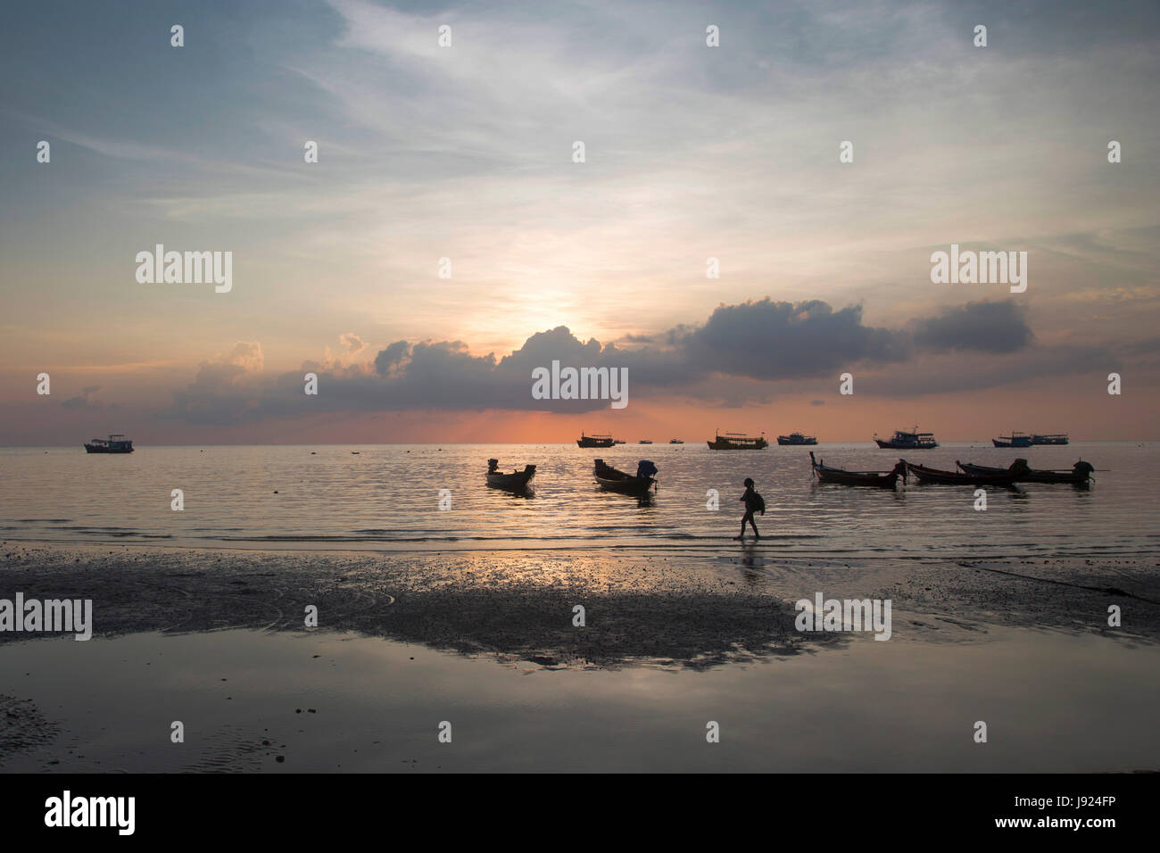 Sairee Beach, Koh Tao, Thailand Stock Photo - Alamy