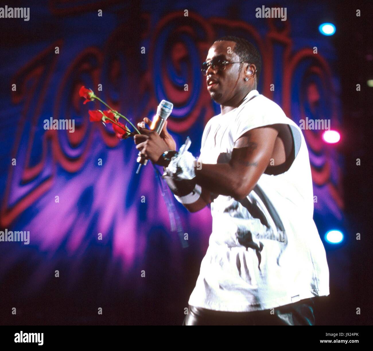 P diddy concert hi-res stock photography and images - Alamy
