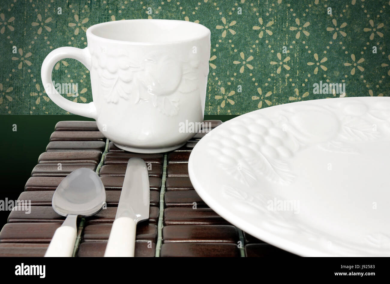 plate, china, food, dish, meal, mat, place, supper, dinner, setting ...
