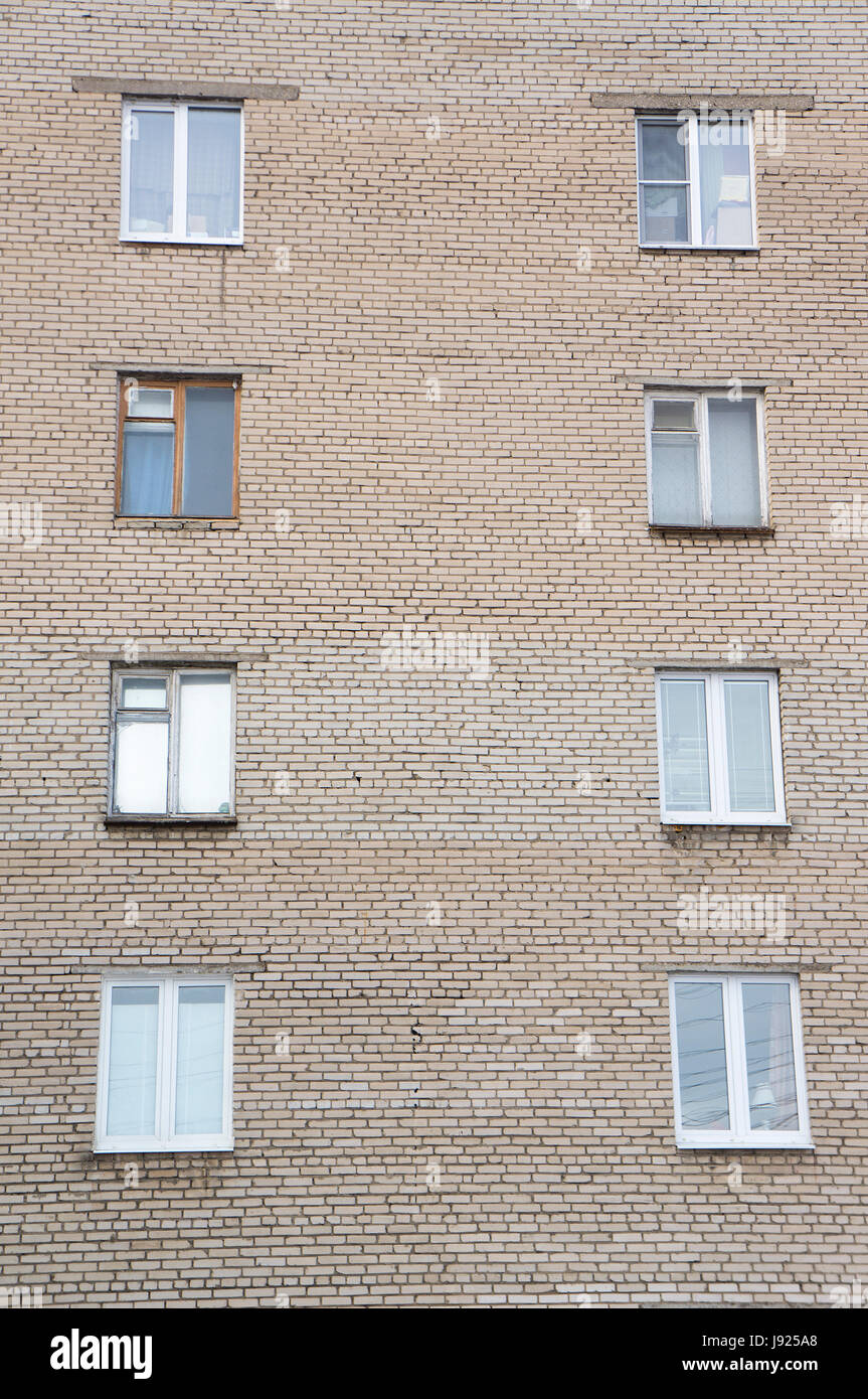 Apartment house block hi-res stock photography and images - Alamy
