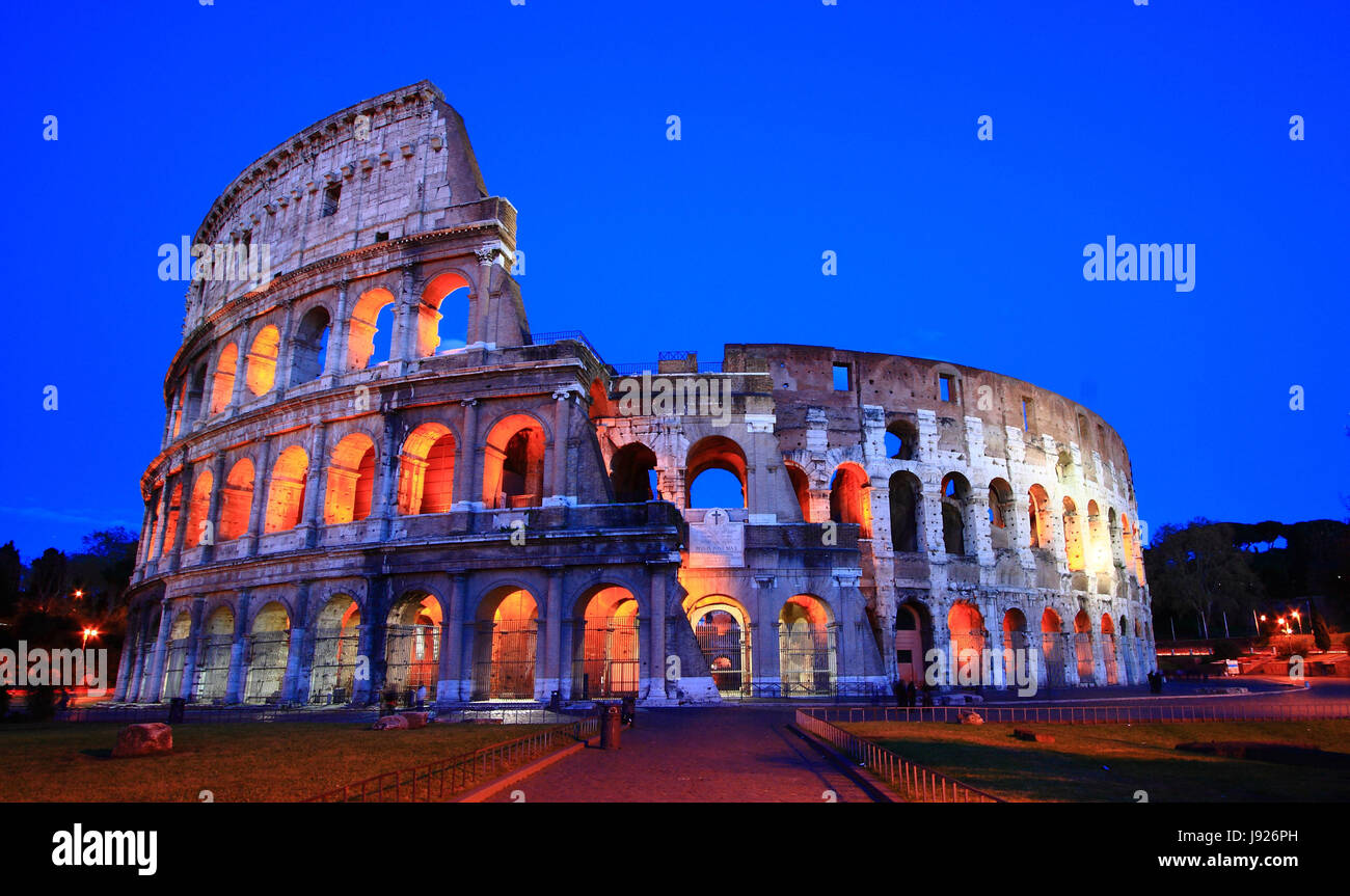 night, nighttime, Rome, roma, twilight, style of construction ...