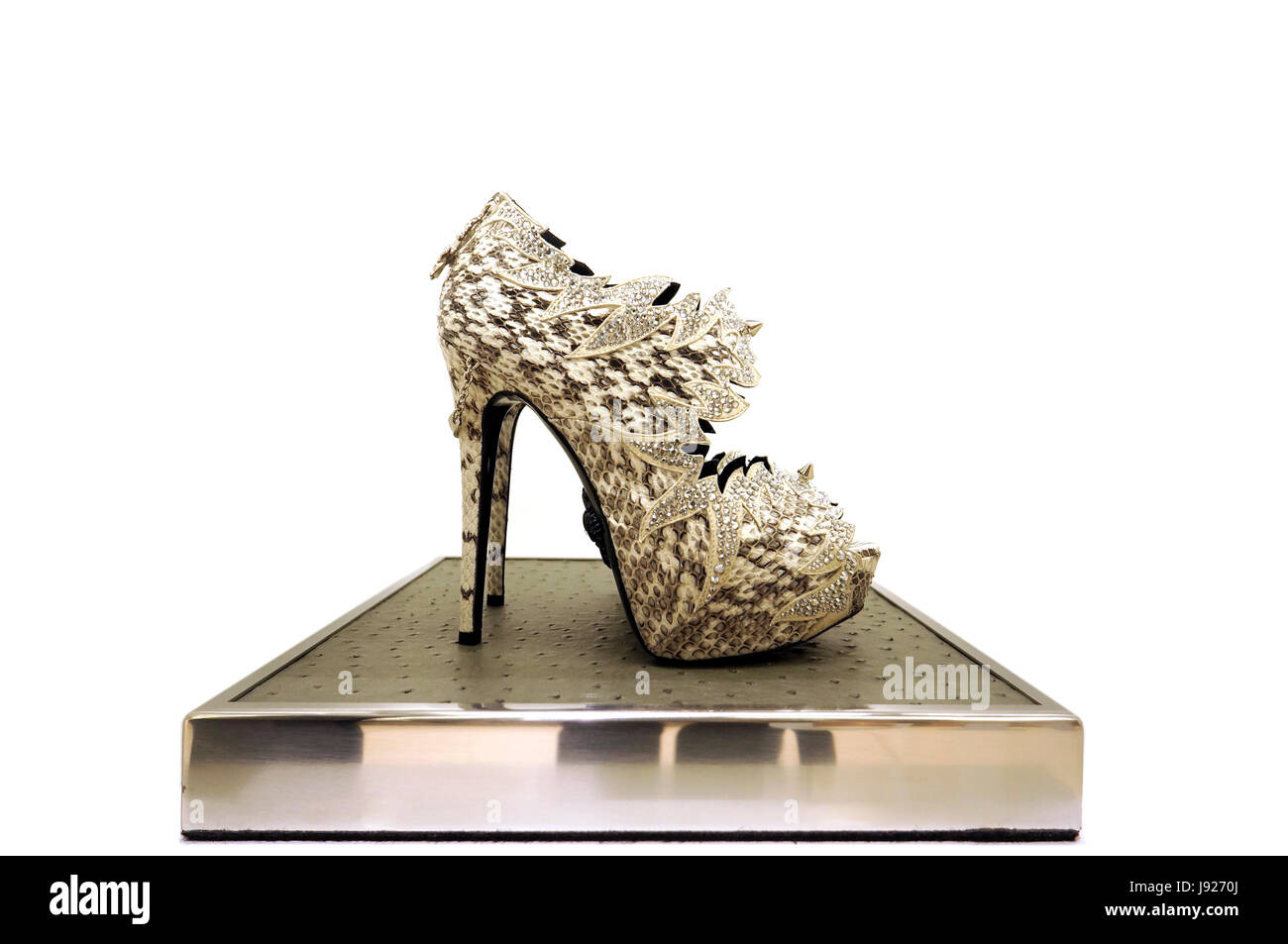 Pumps highheels high heels shoes hi-res stock photography and images ...