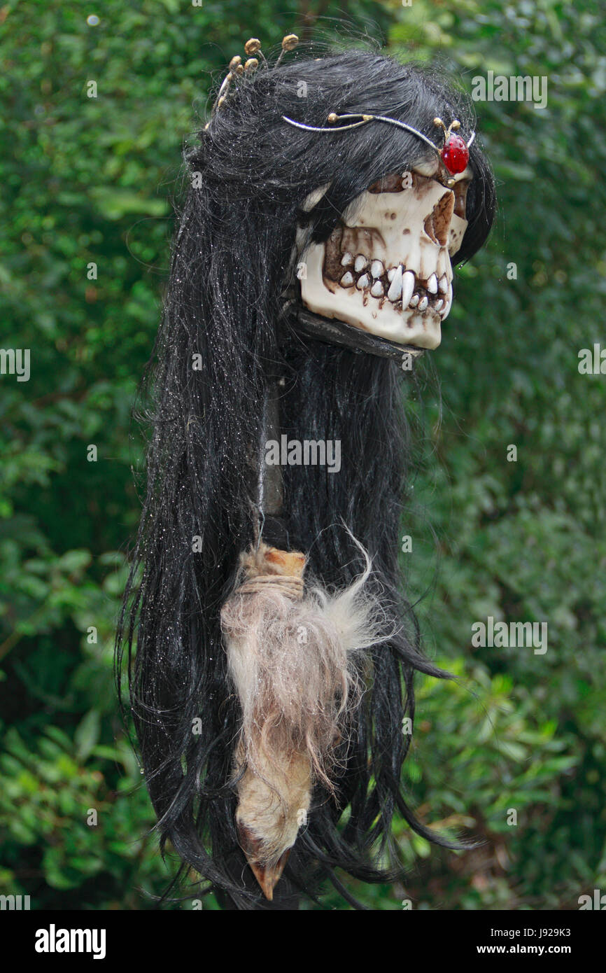 death, skull, skeleton, humans, human beings, people, folk, persons ...