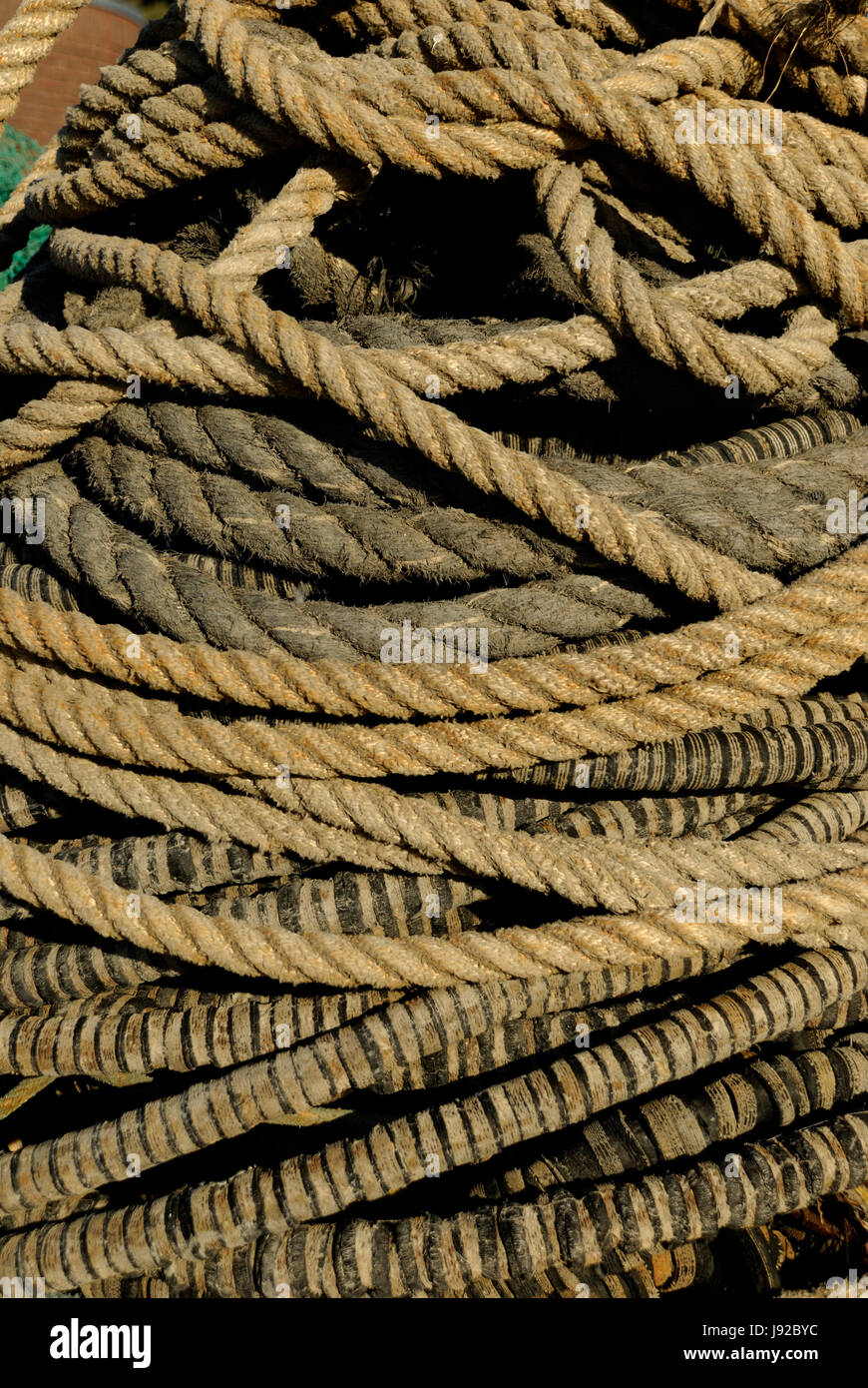 Hawsers hi-res stock photography and images - Alamy