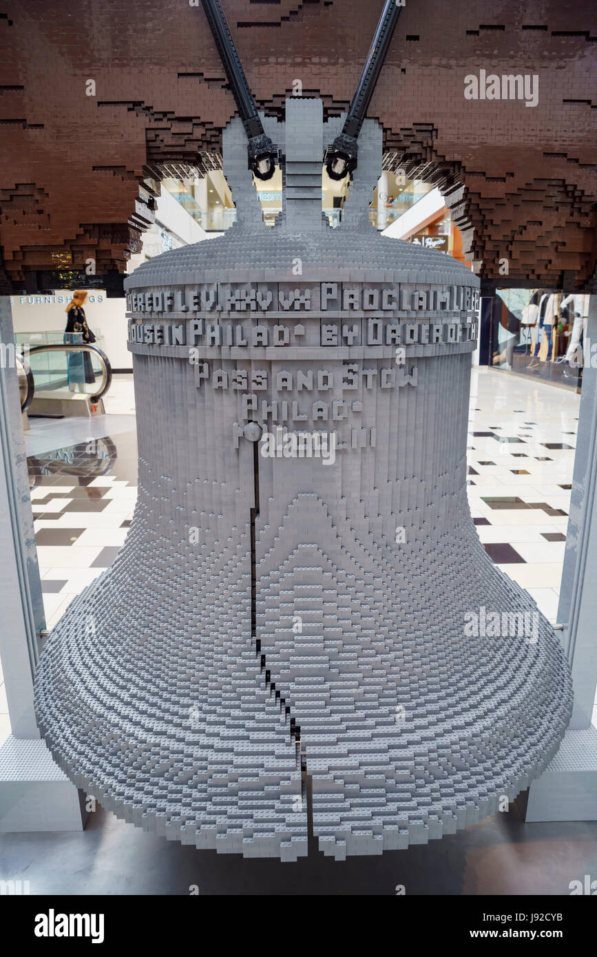 Glendale Galleria, MAY 28: The Lego Americana roadshow (The Liberty ...