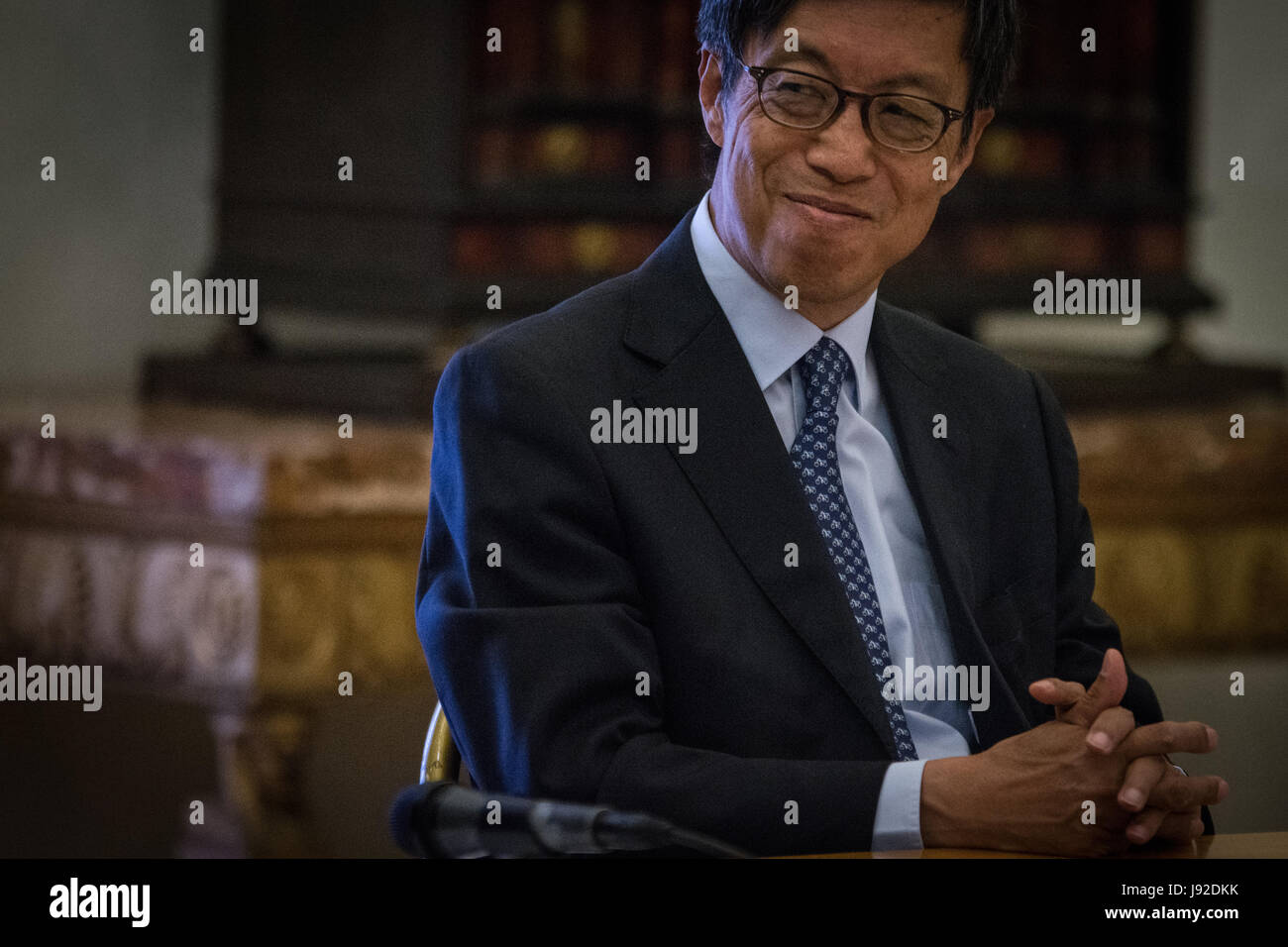 Kazuyoshi umemoto hi-res stock photography and images - Alamy