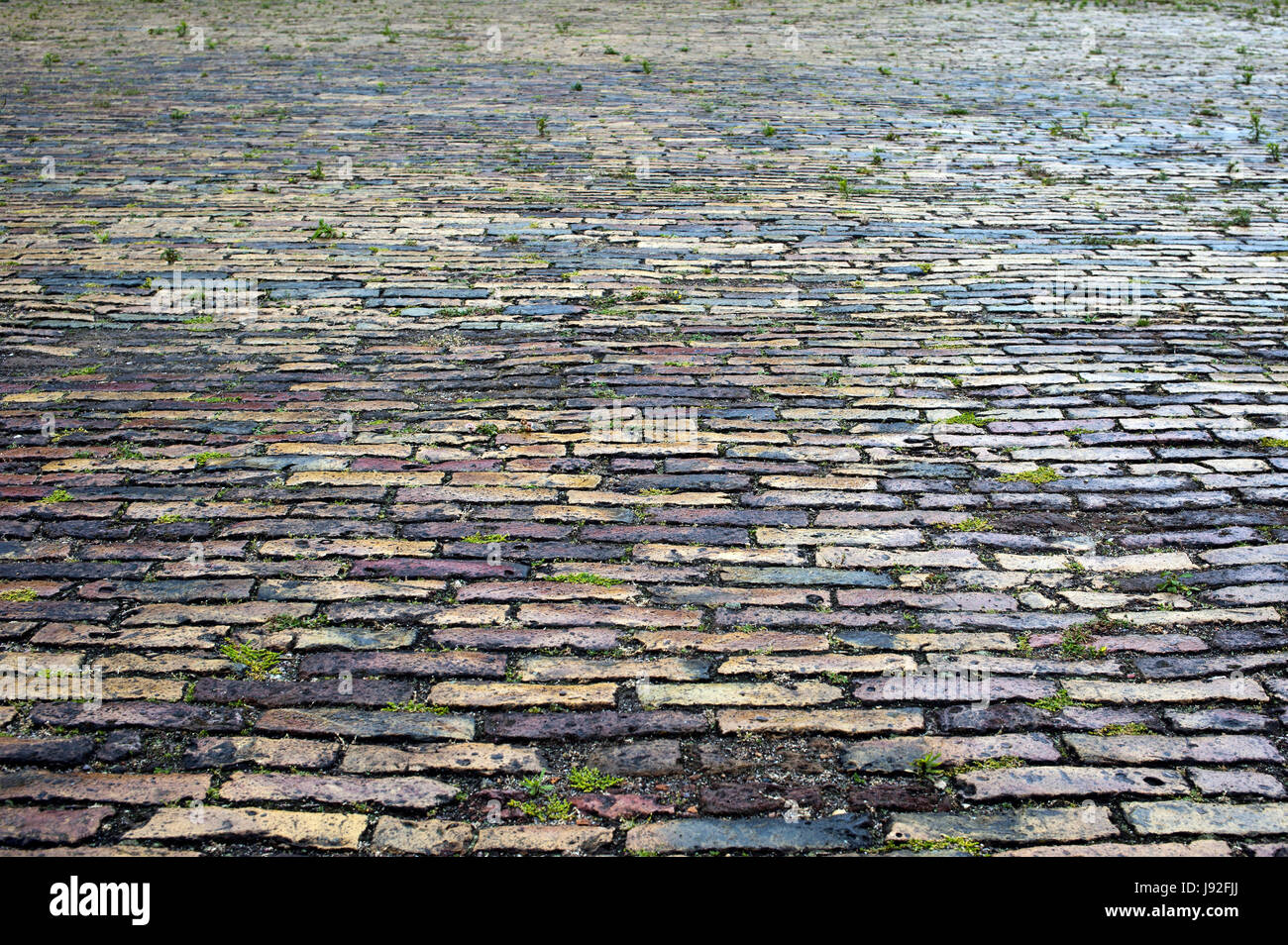 Ziegelpflastersteine hi-res stock photography and images - Alamy