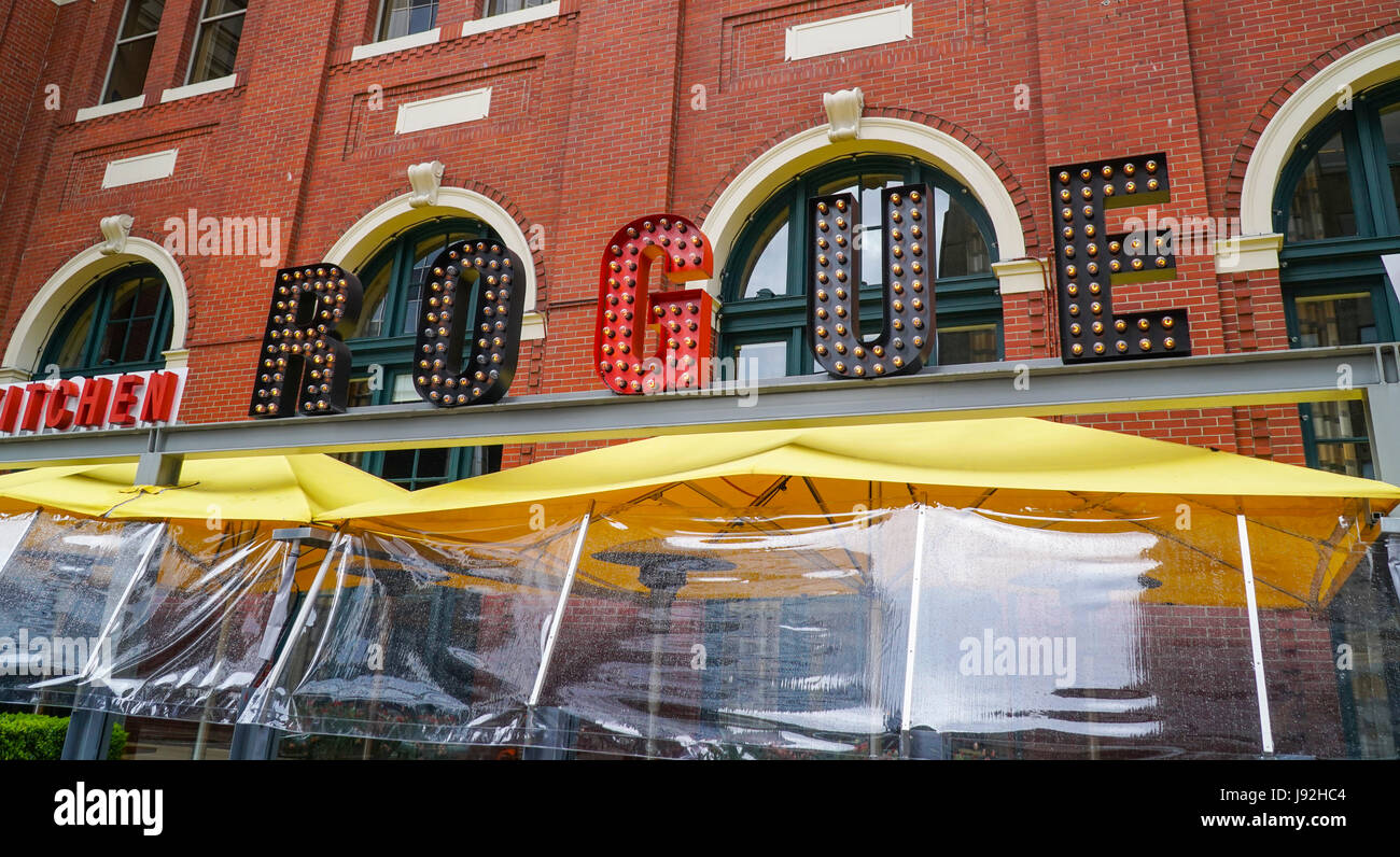 Rogue restaurant in Vancouver - CANADA Stock Photo - Alamy
