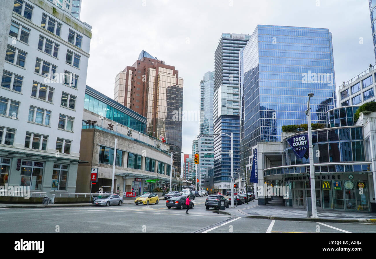 Street corner in Vancouver downtown - CANADA Stock Photo - Alamy