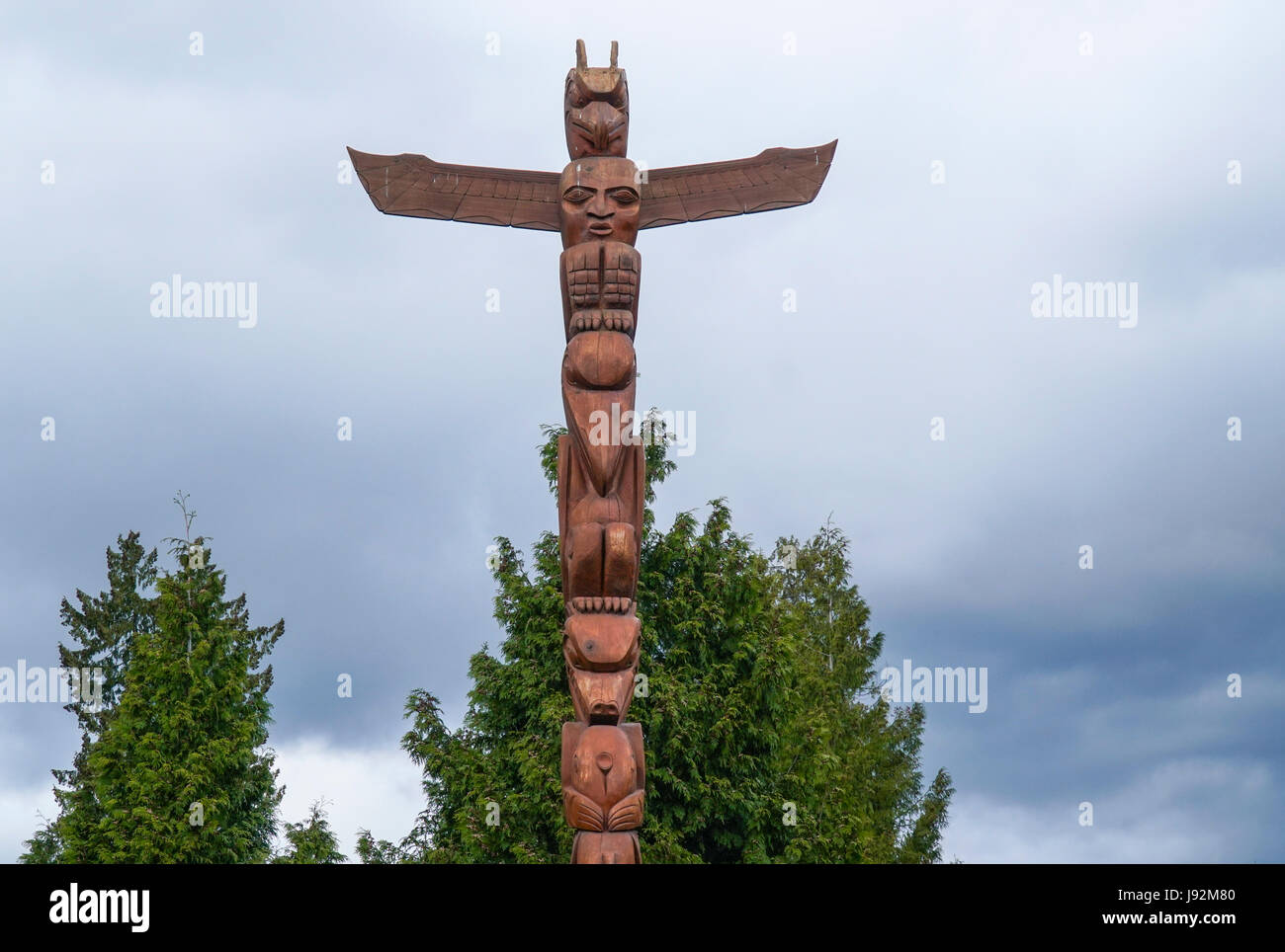Famous Totem poles at Stanley Park Vancouver - CANADA Stock Photo - Alamy
