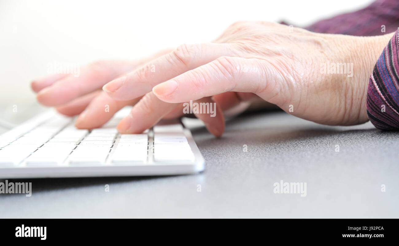 80s keyboard hi-res stock photography and images - Alamy