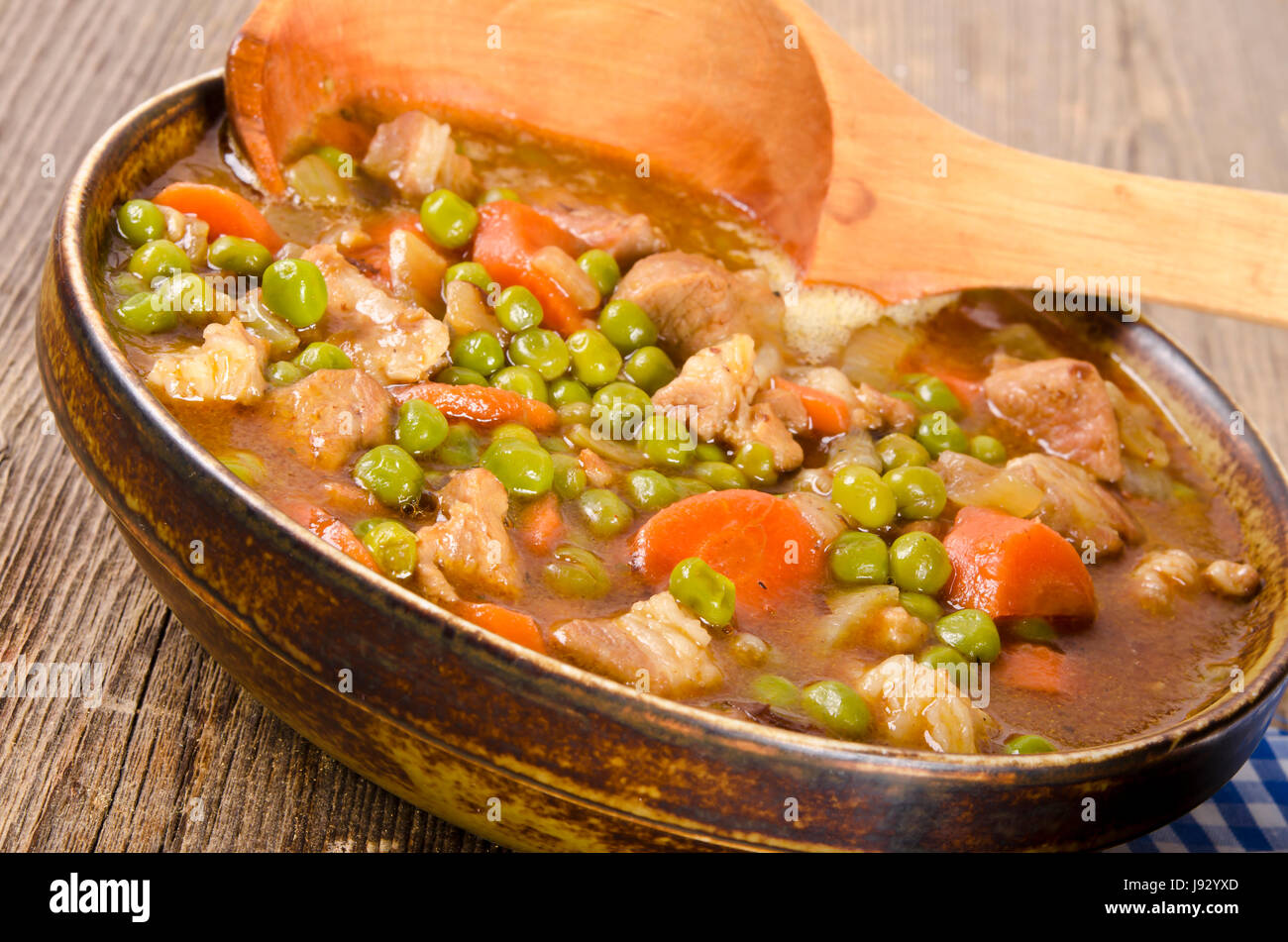 Red cow peas hi-res stock photography and images - Alamy