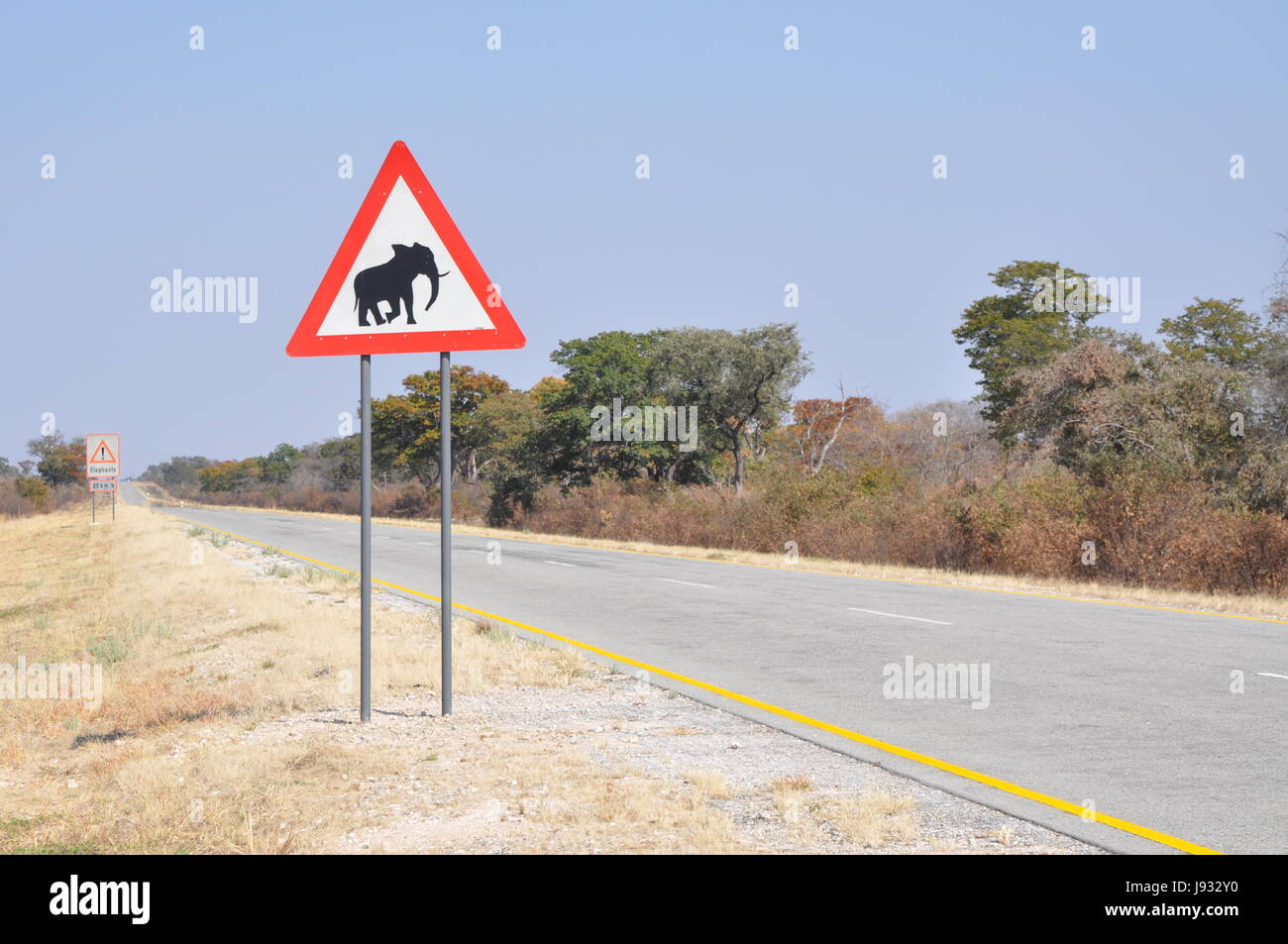 Elephant pass hi-res stock photography and images - Alamy