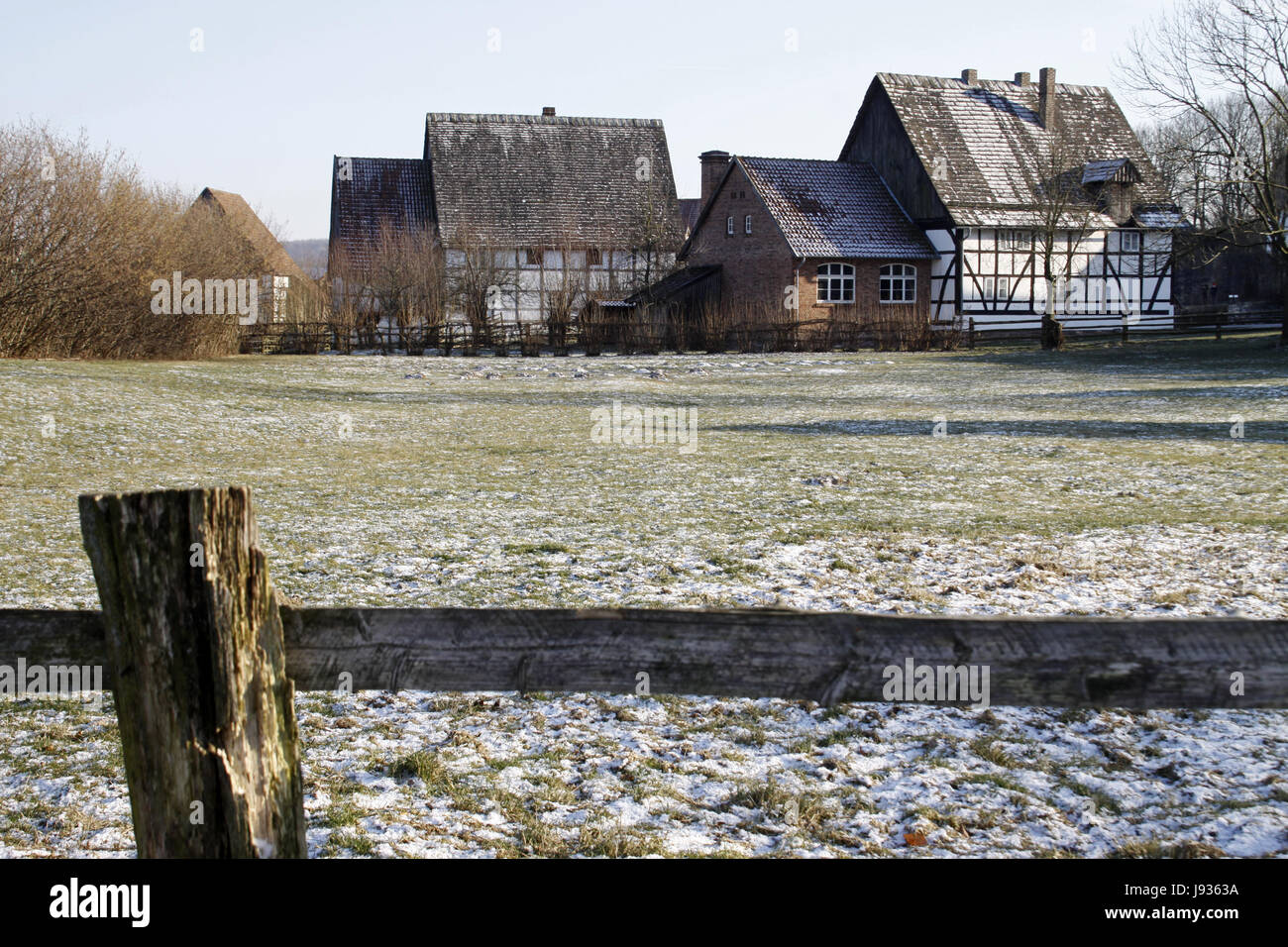 house, building, historical, frame-work, yard, farmhouse, farm ...