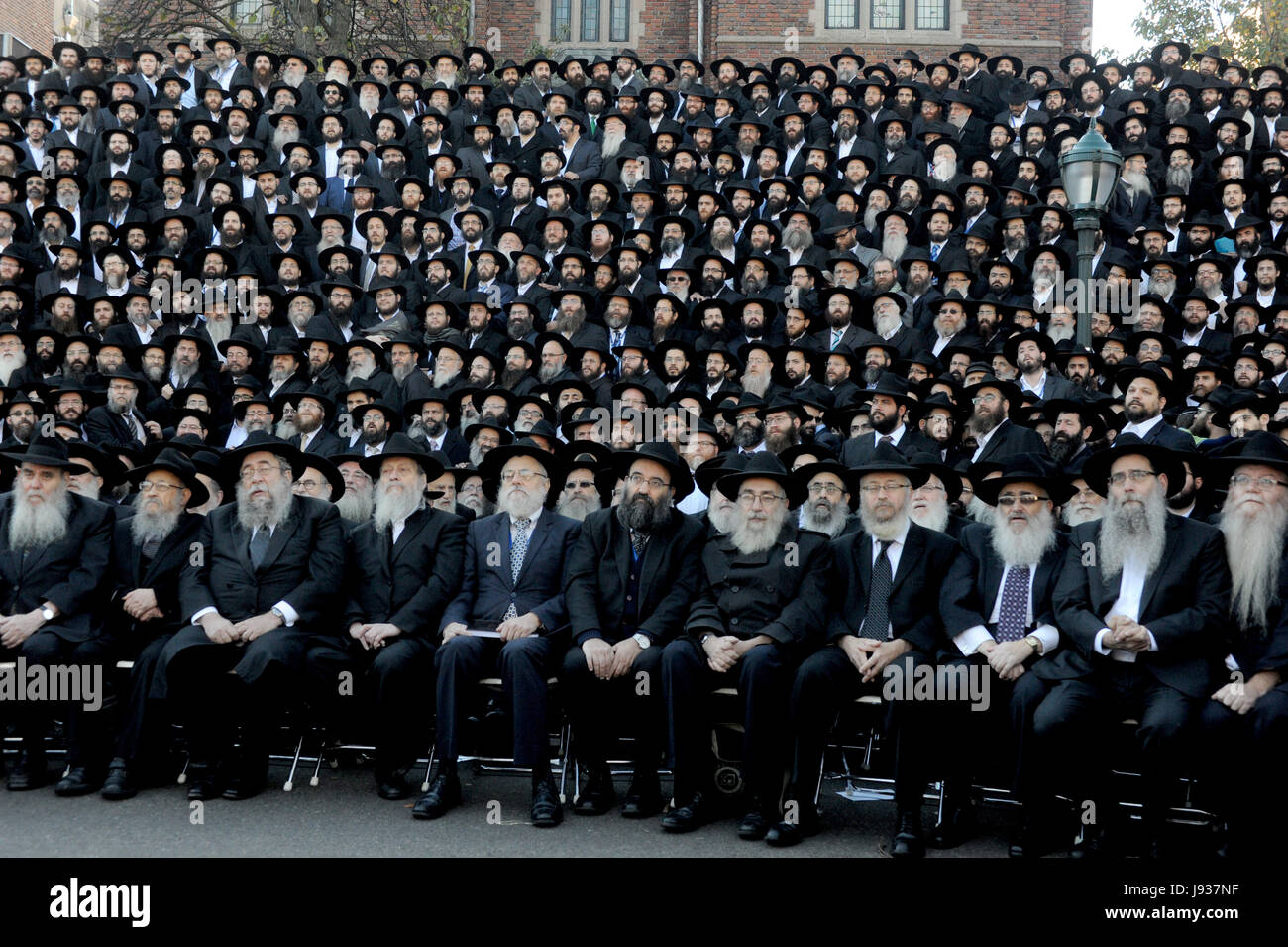 Thousands of rabbis attending the International Conference of Chabad ...