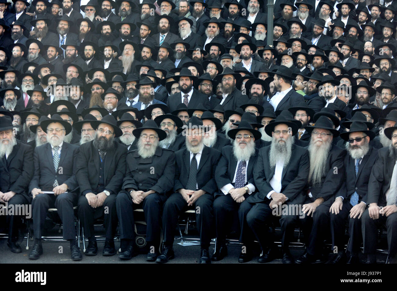 Thousands of rabbis attending the International Conference of Chabad ...