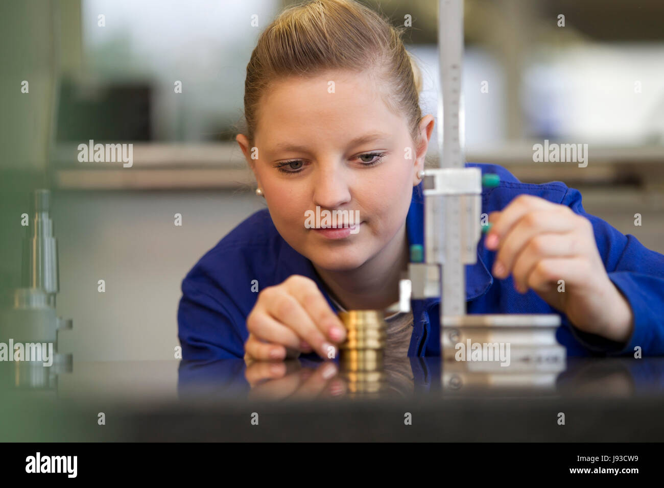 education, learn, concentration, apprentice, professional training ...