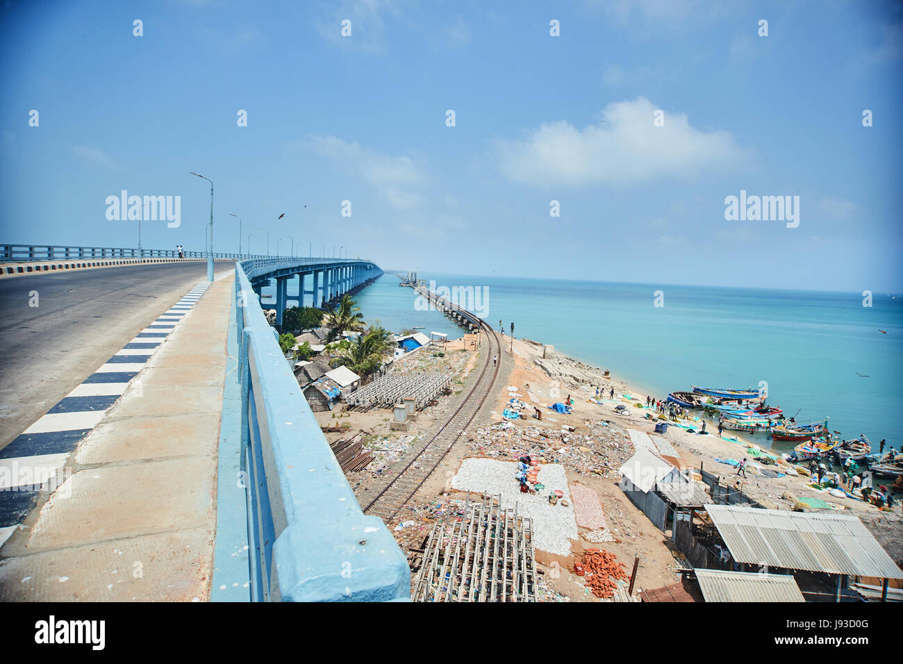 Pamban bridge hi-res stock photography and images - Alamy