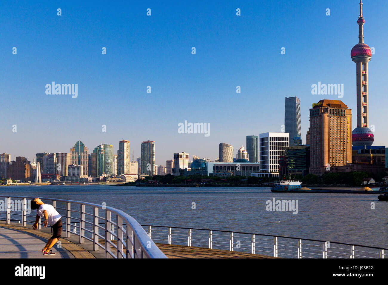 Morning exercises china hi-res stock photography and images - Alamy