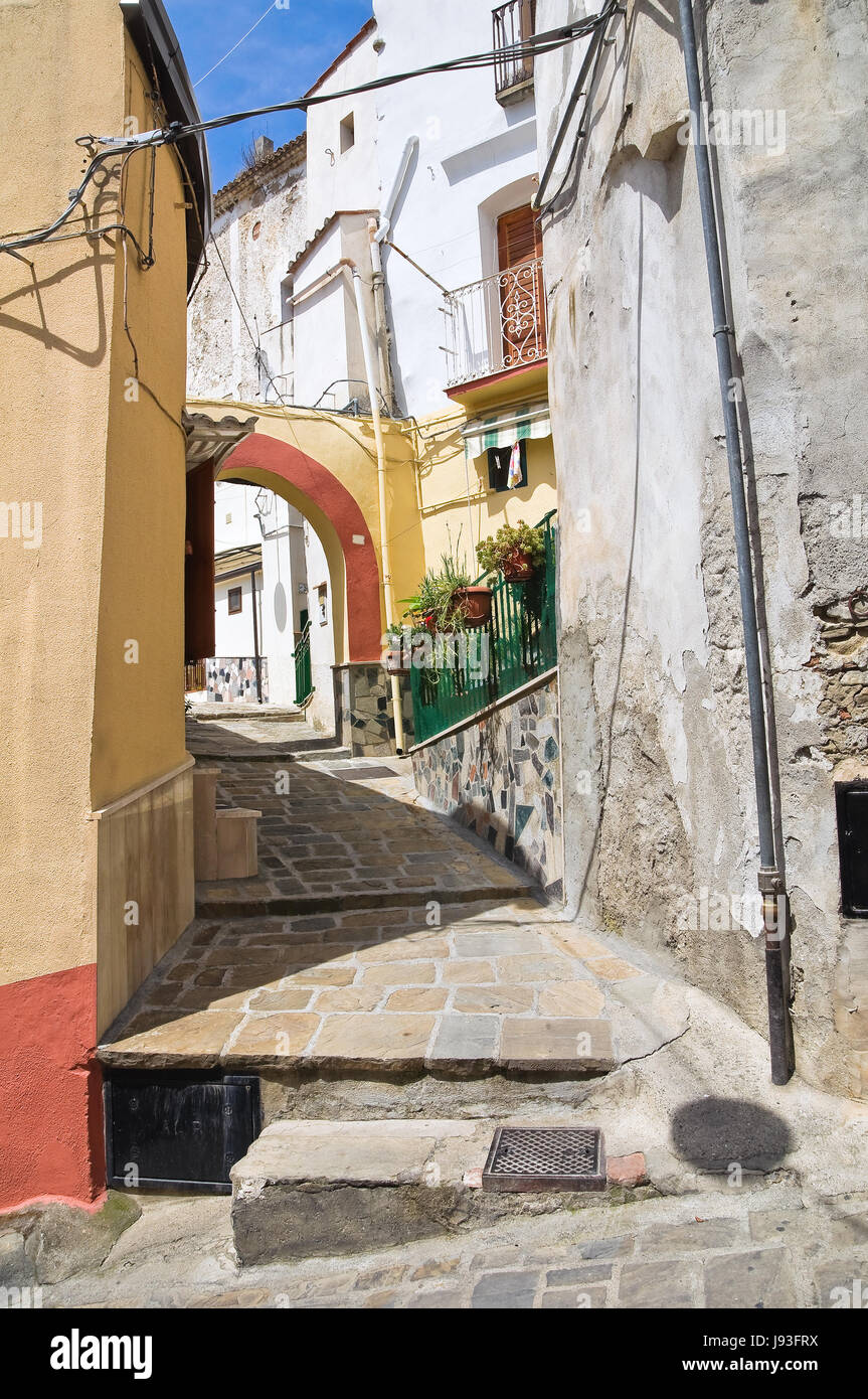 Alleyway. Tursi. Basilicata. Italy Stock Photo - Alamy