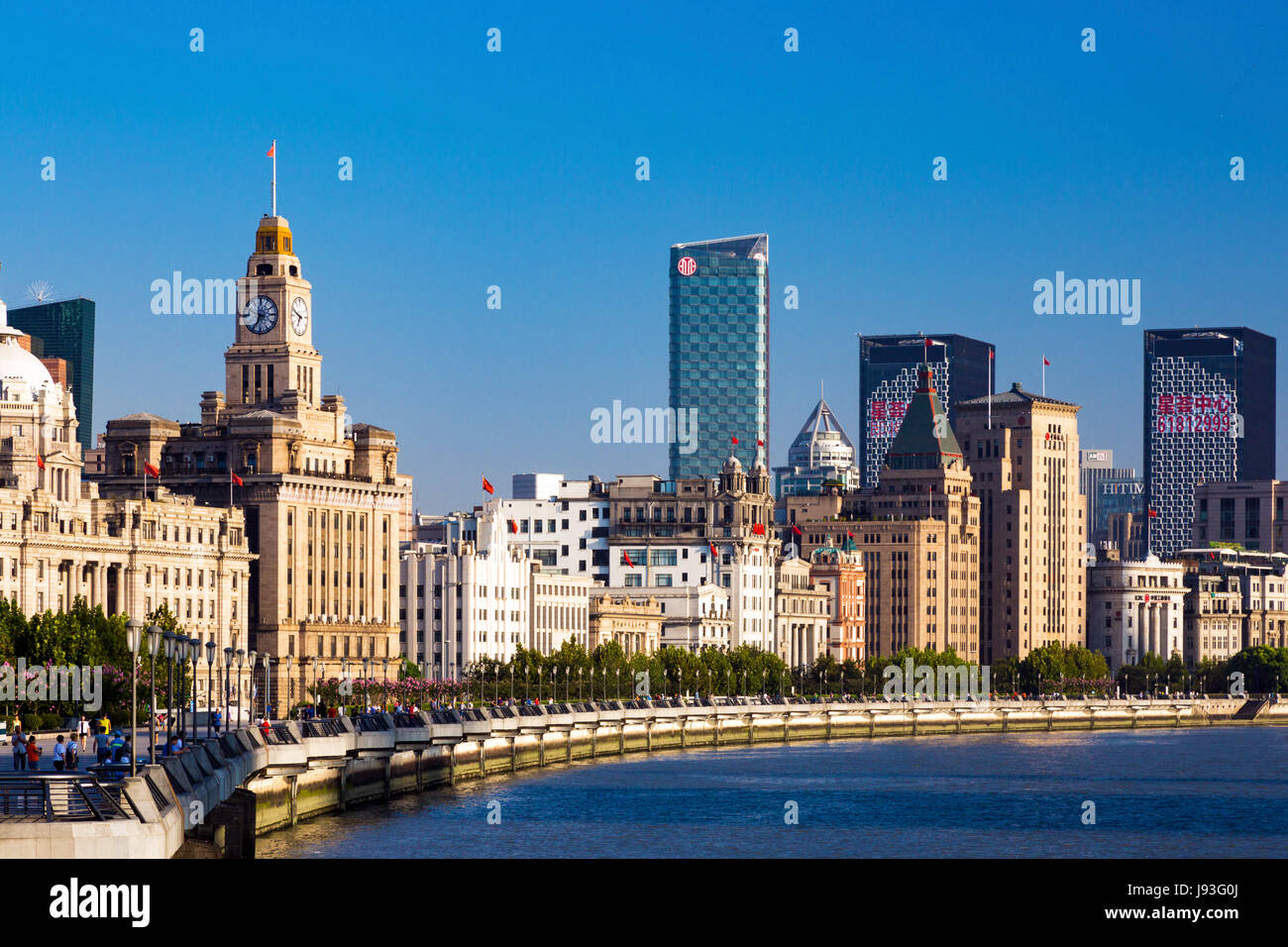 Shanghai waterfront hi-res stock photography and images - Alamy