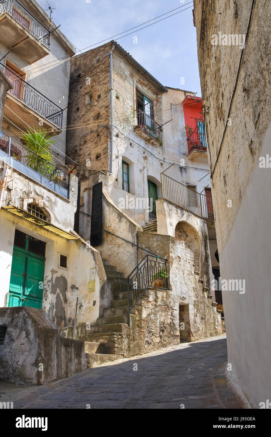 Alleyway. Tursi. Basilicata. Italy Stock Photo - Alamy