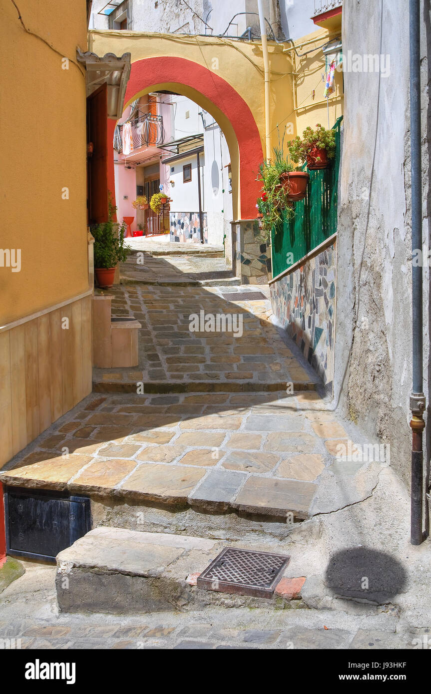 Alleyway. Tursi. Basilicata. Italy Stock Photo - Alamy