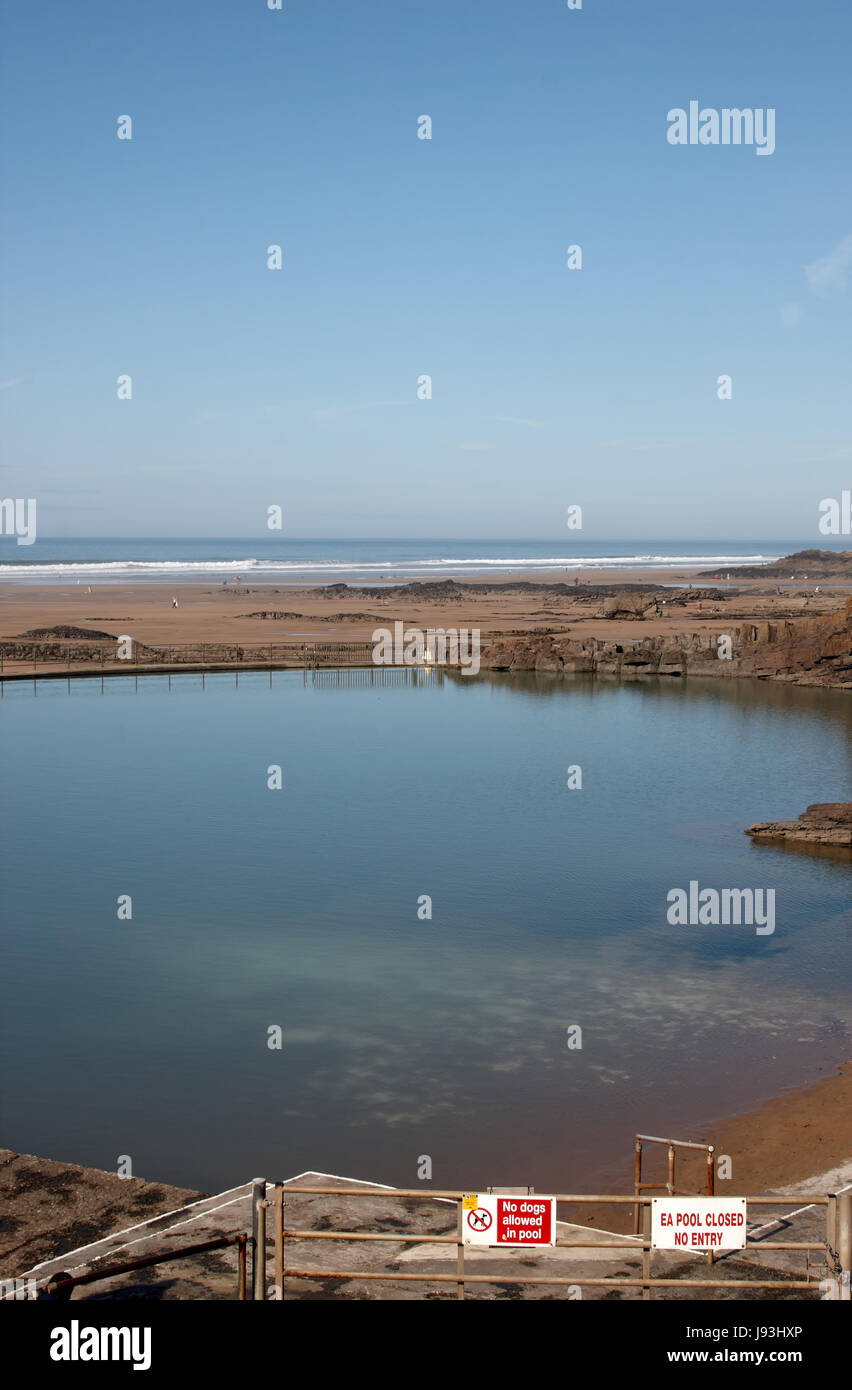 goal, passage, gate, archgway, gantry, salt water, sea, ocean, water ...