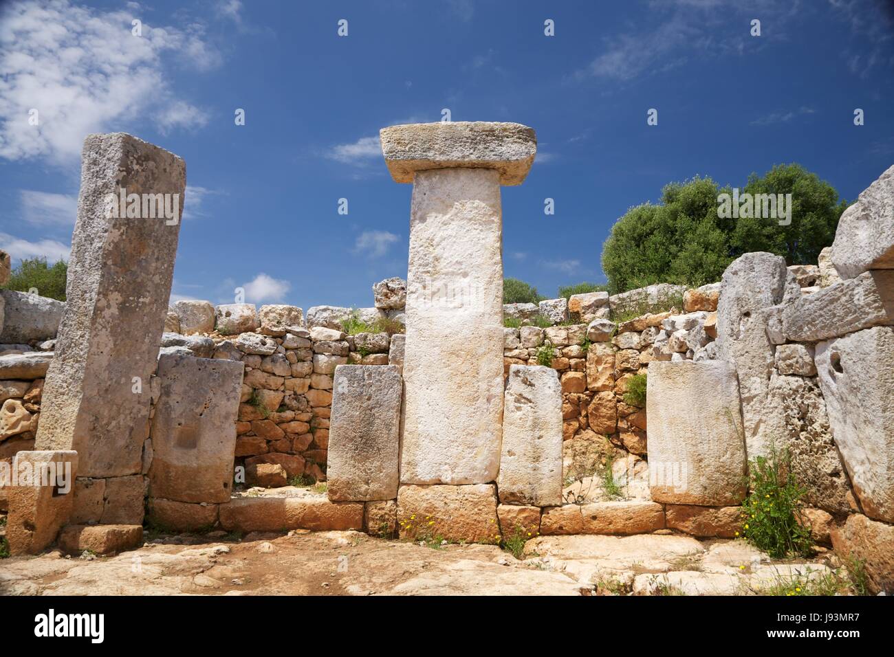 monument, stone, spain, column, landmark, ancient, prehistoric, tower ...