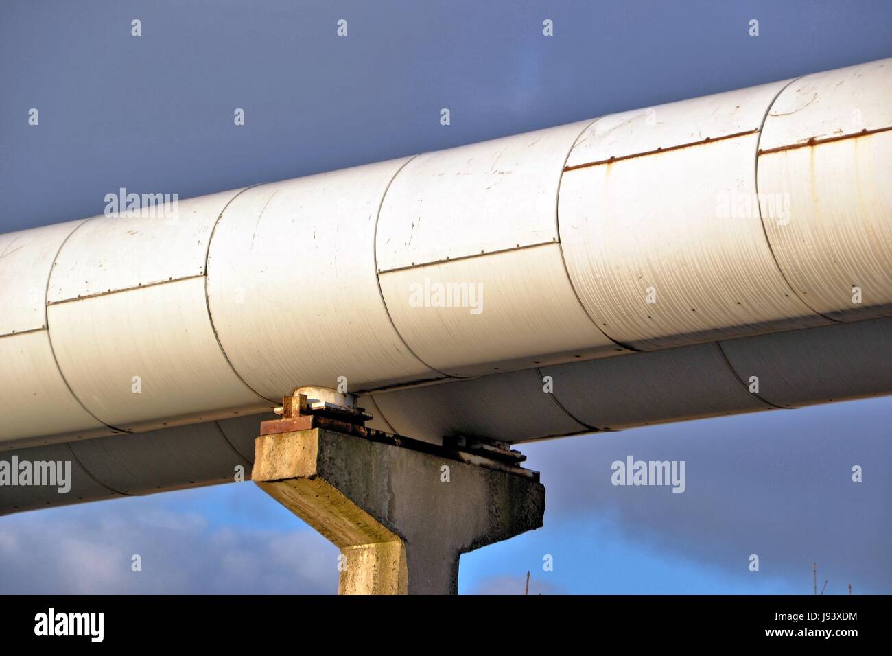 Power stanchion hi-res stock photography and images - Alamy