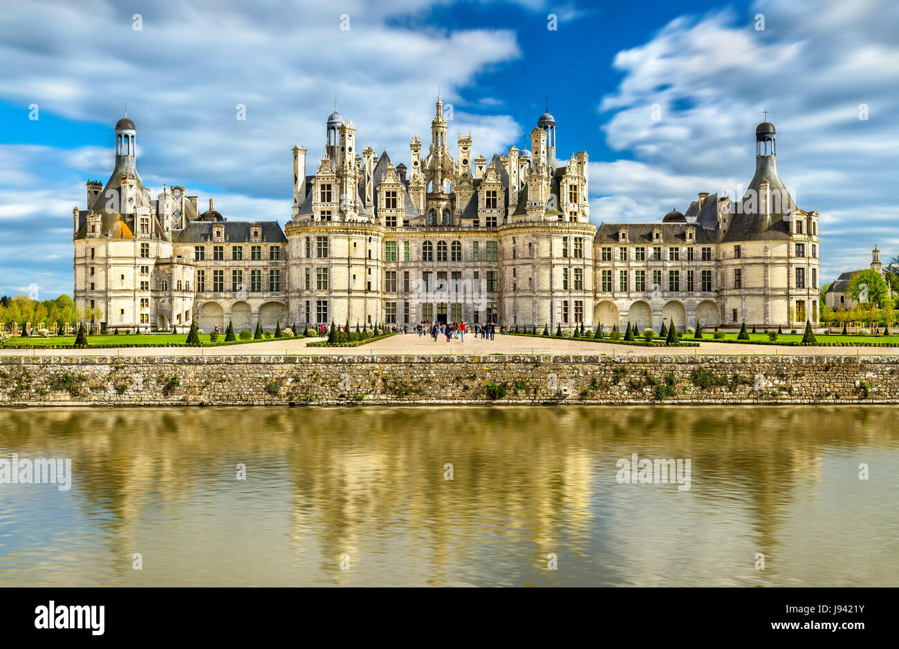 Largest Castle In The World