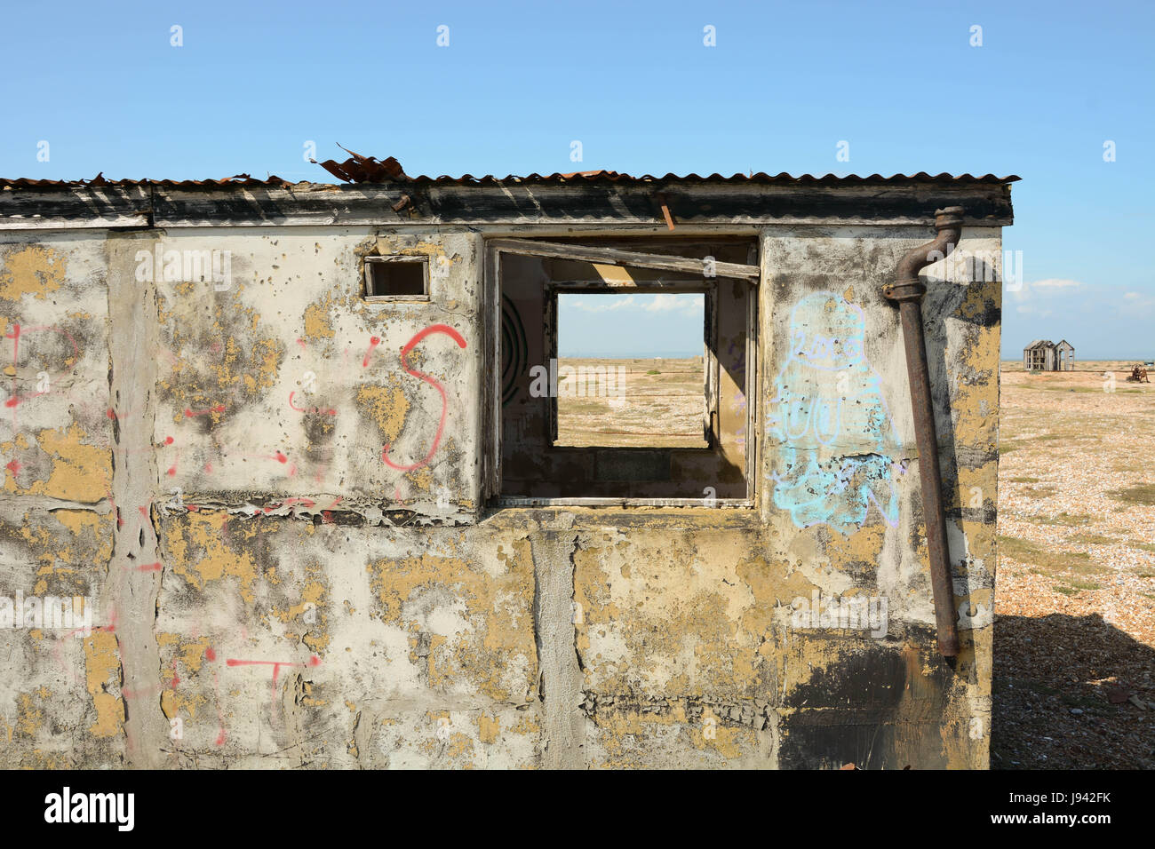 Shed at Dungenss Kent Stock Photo - Alamy