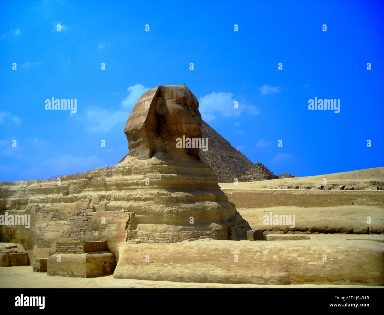 Entrance gate tourist egypt pyramids hi-res stock photography and ...