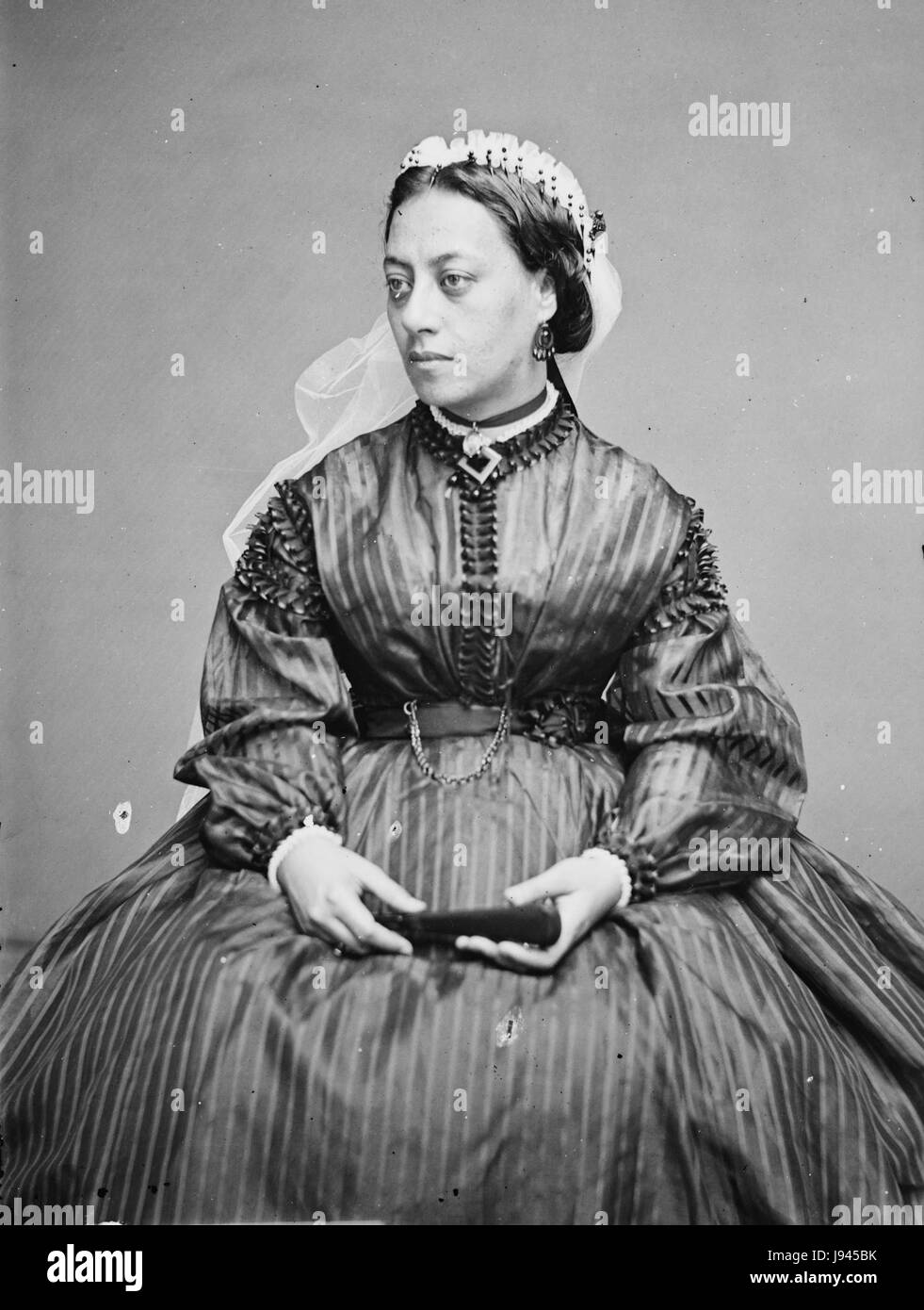 Queen Emma of Hawaii was a prominent figure in Hawaiian history, known ...