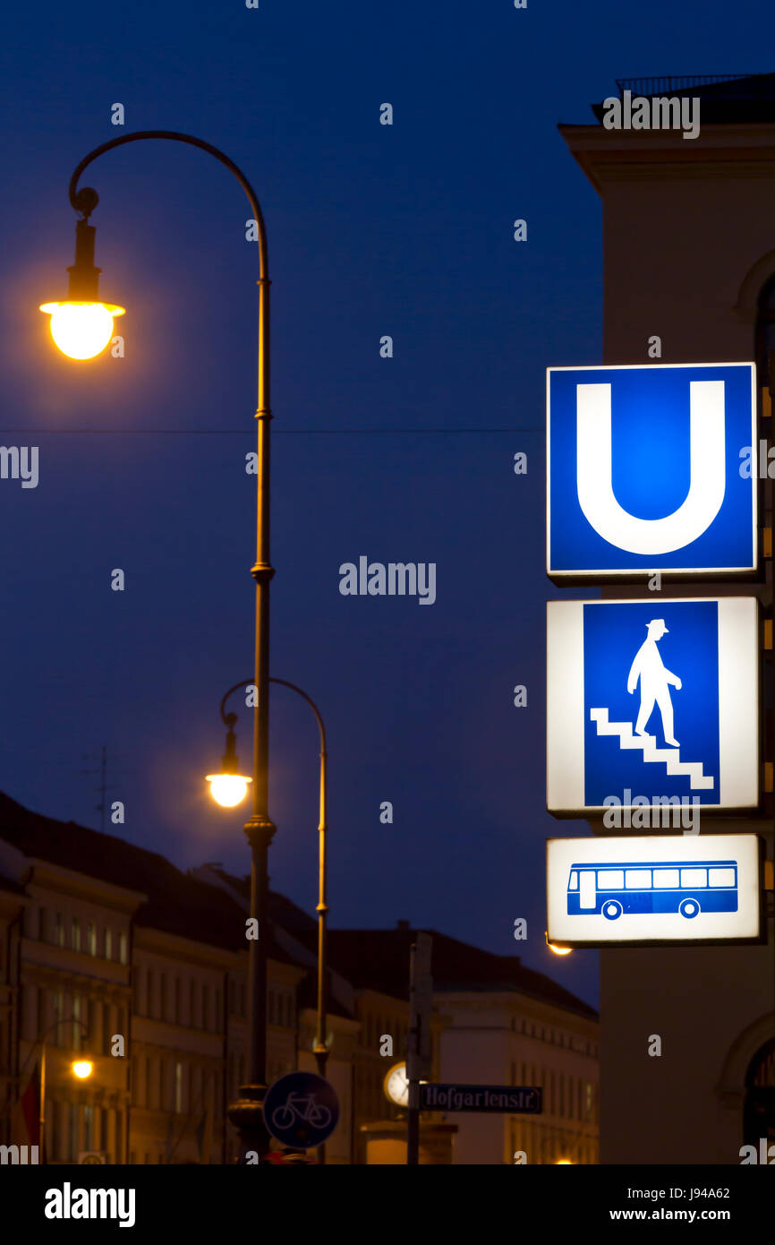 Munich sign hi-res stock photography and images - Alamy