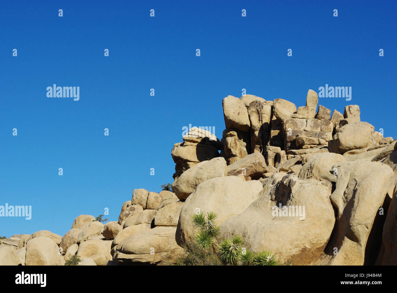blue, desert, wasteland, formation, rock, shrub, firmament, sky ...