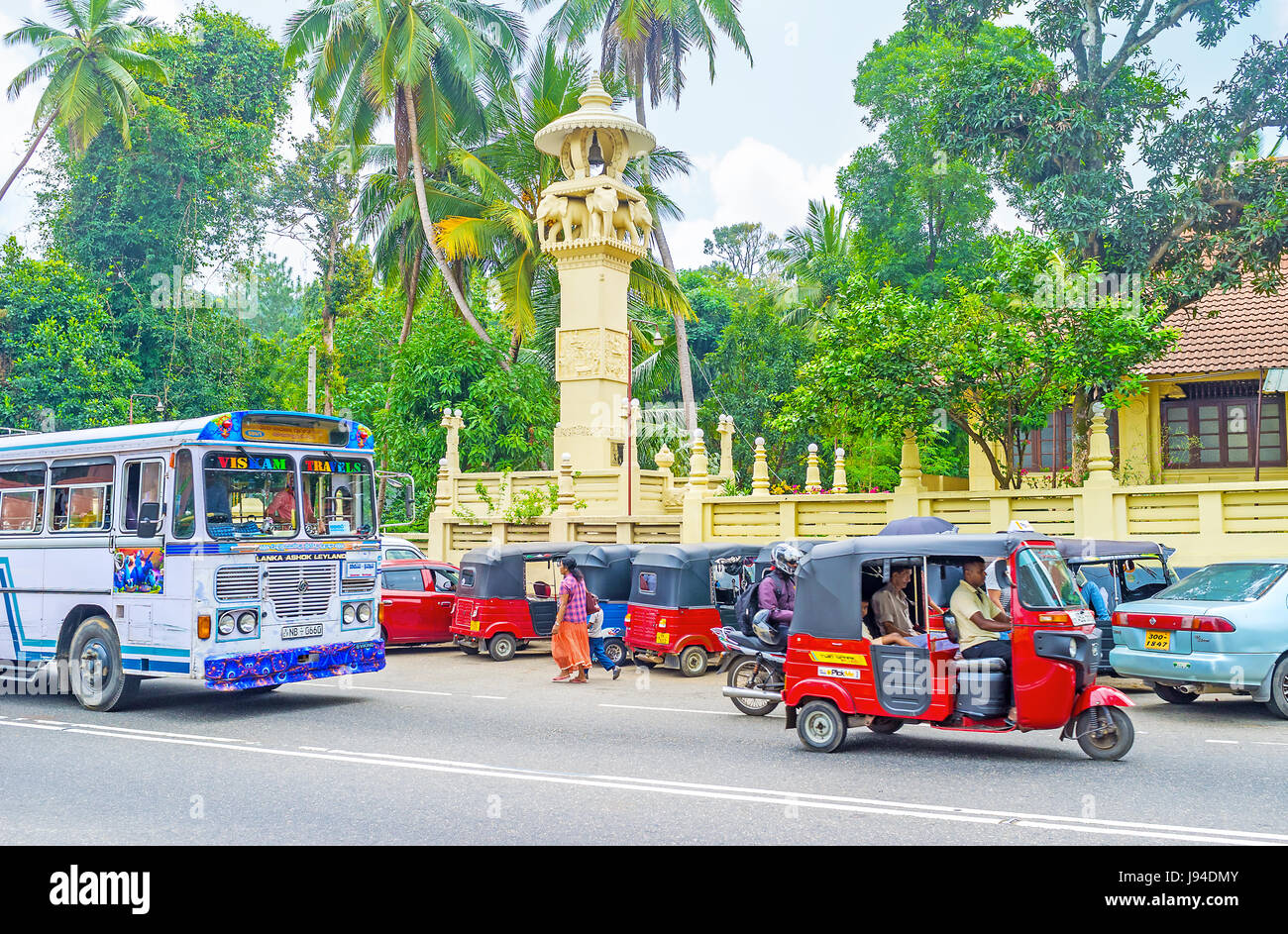 Sri Lanka Traffic Kandy High Resolution Stock Photography and Images ...