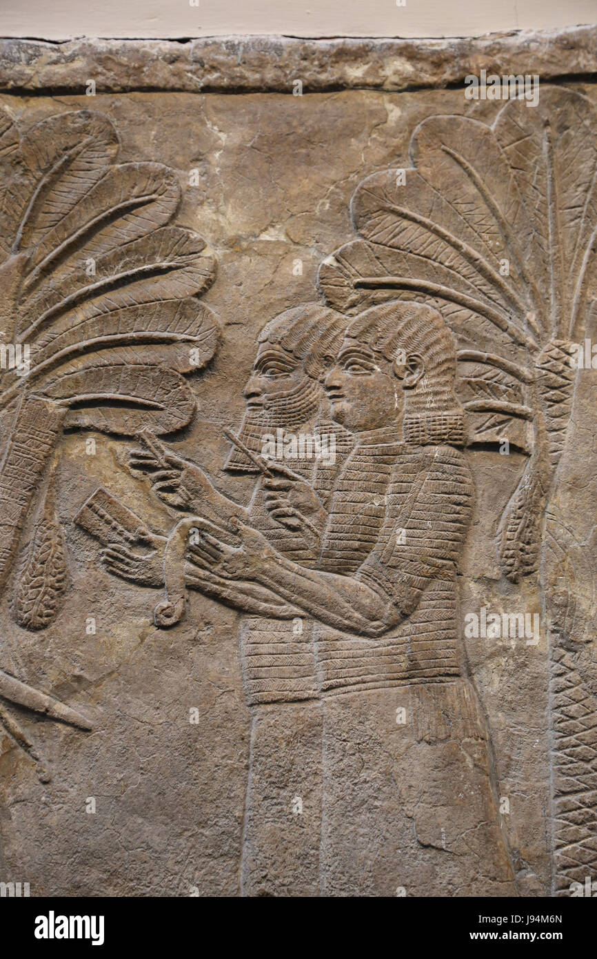 Ancient mesopotamian scribe hi-res stock photography and images - Alamy