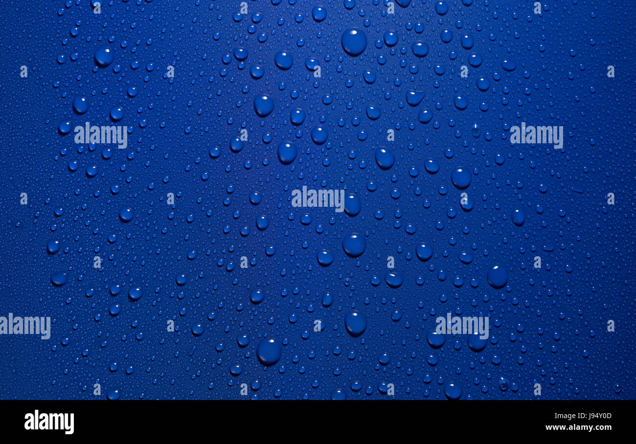 Surface tension puddle hi-res stock photography and images - Alamy