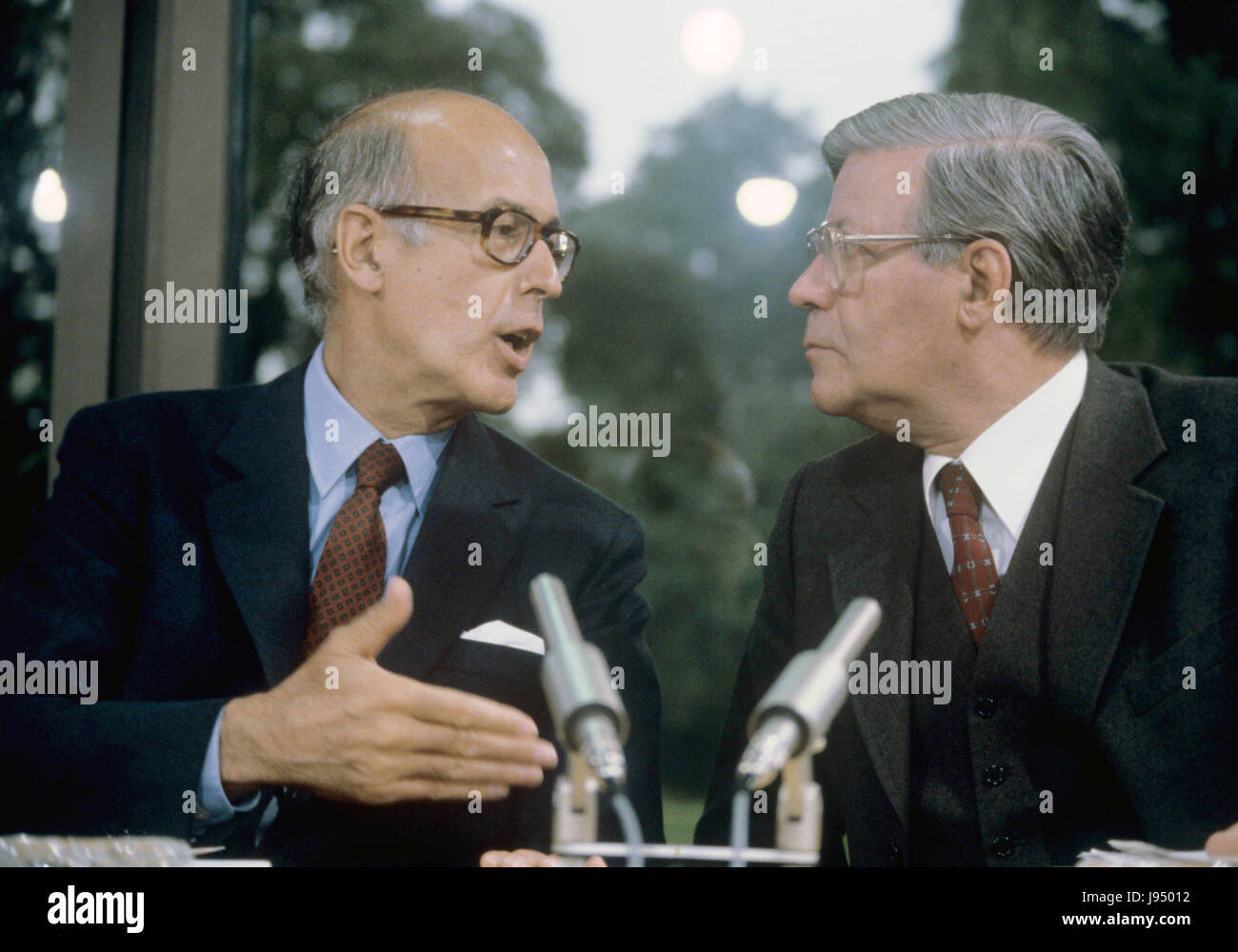 Valéry giscard d’estaing 1980 hi-res stock photography and images - Alamy