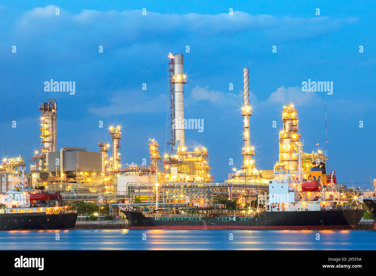 Gass lighting hi-res stock photography and images - Alamy