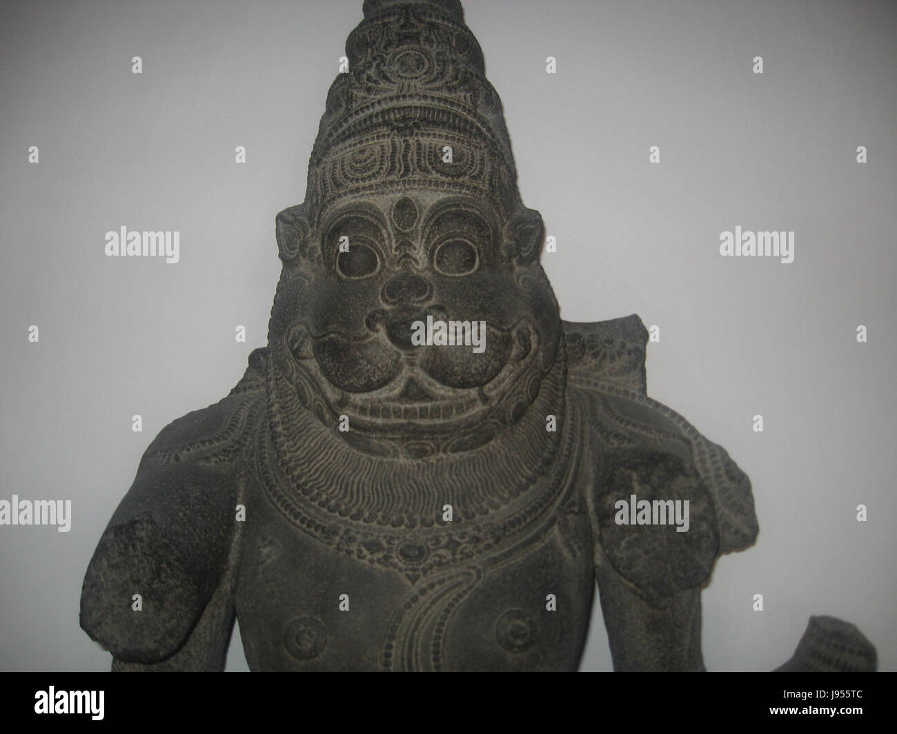 Religious artifacts india hi-res stock photography and images - Alamy