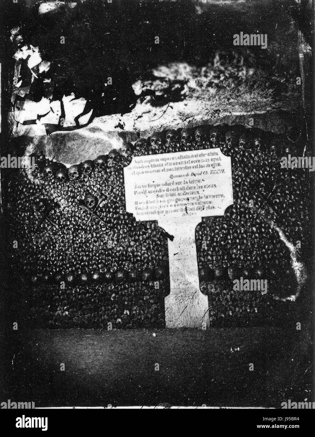 Nadar catacombes de paris nps hi-res stock photography and images - Alamy